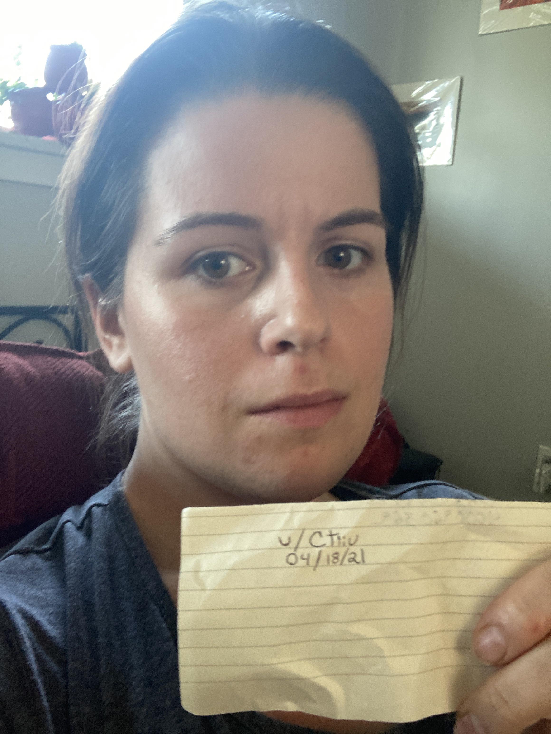 Verify Me | Scrolller