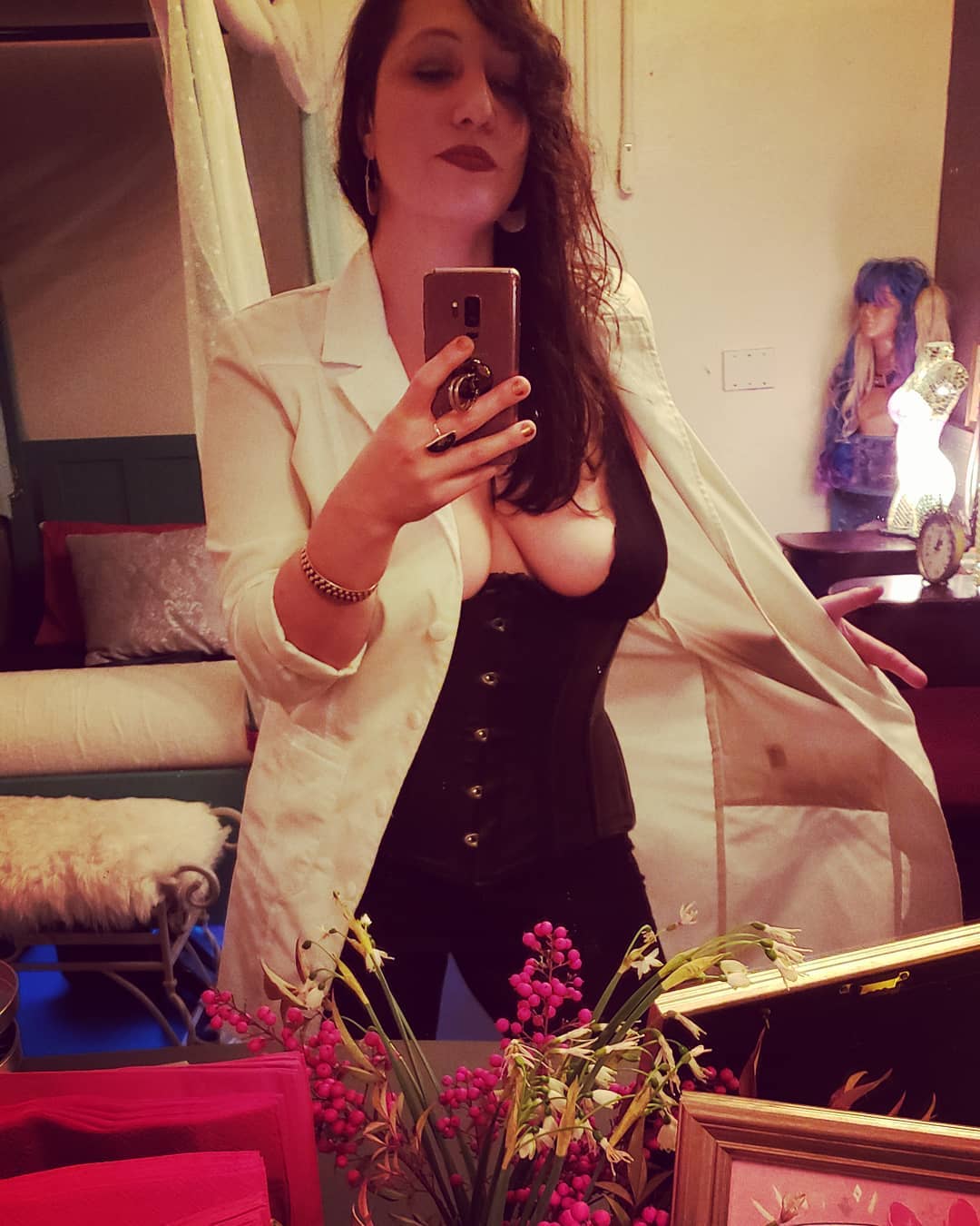 Very happy | Scrolller