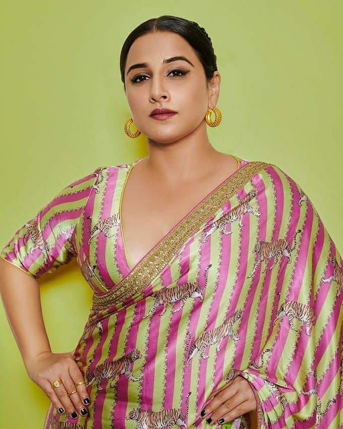 Vidya Balan Scrolller