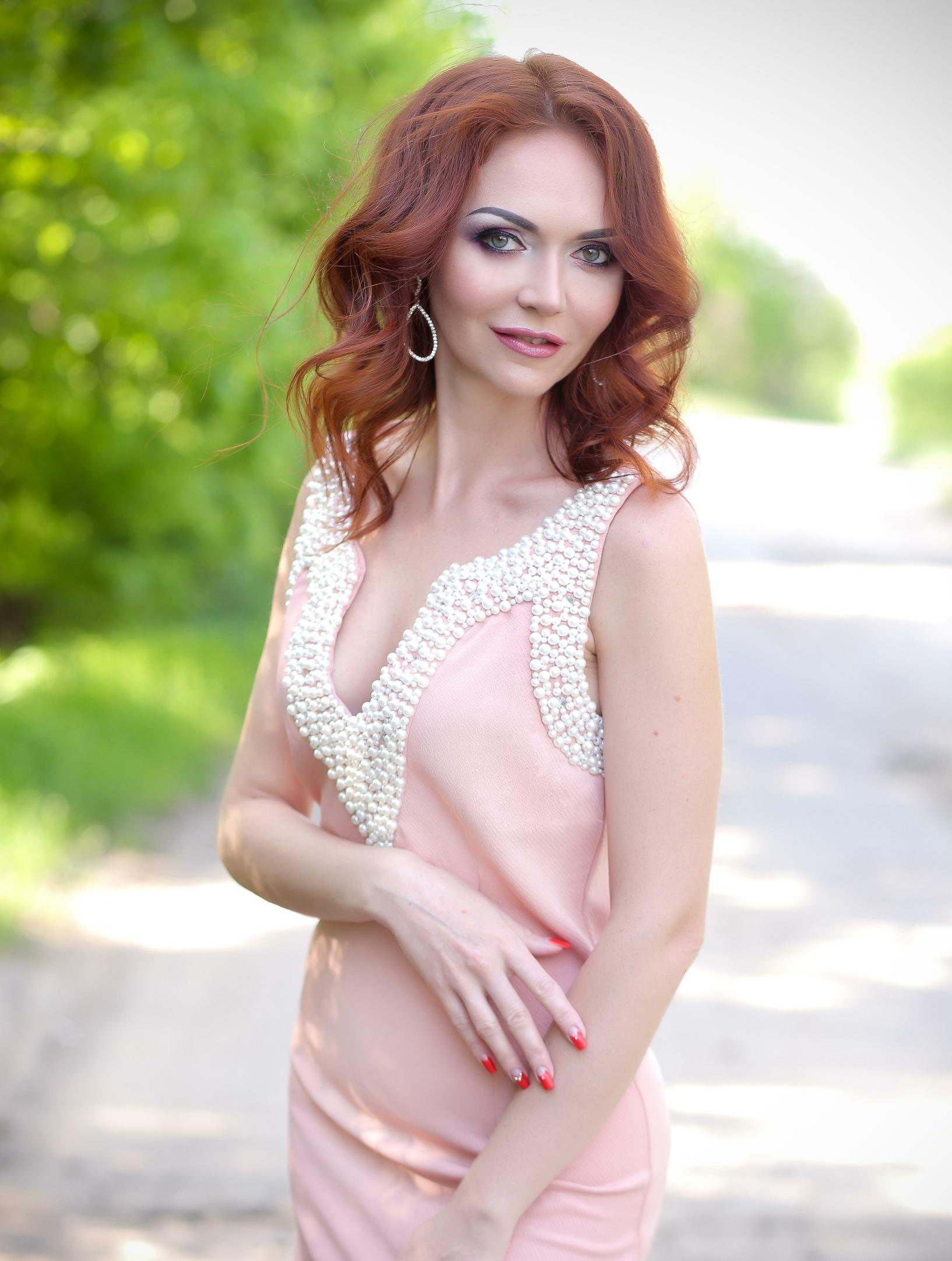 Viktoriya, elegant and hot woman [F43] | Scrolller