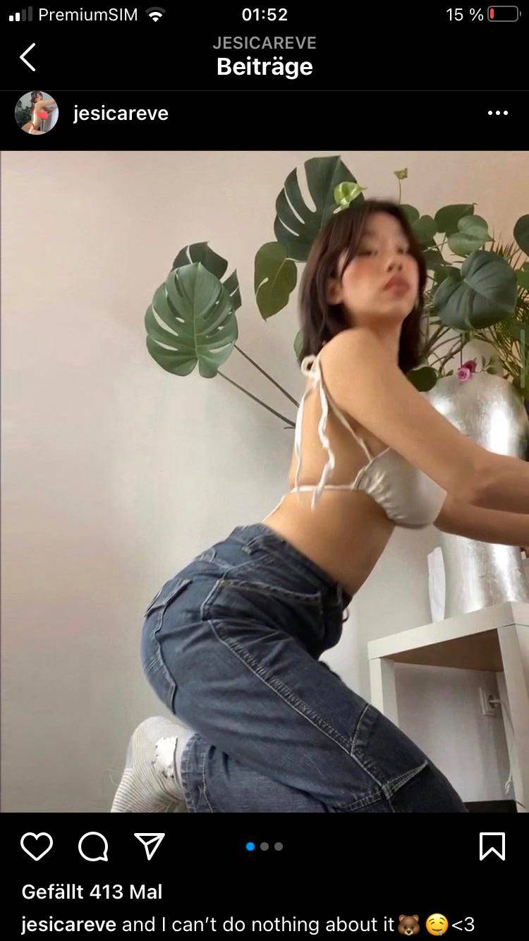 Votet up um sie im knappen Bikini zu sehen | Scrolller