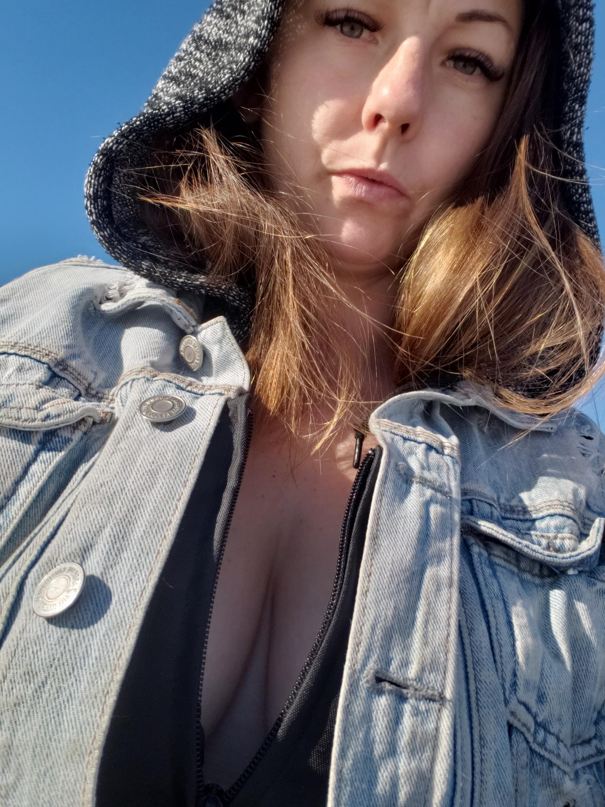 Voyeur mama wants to sin!!! | Scrolller