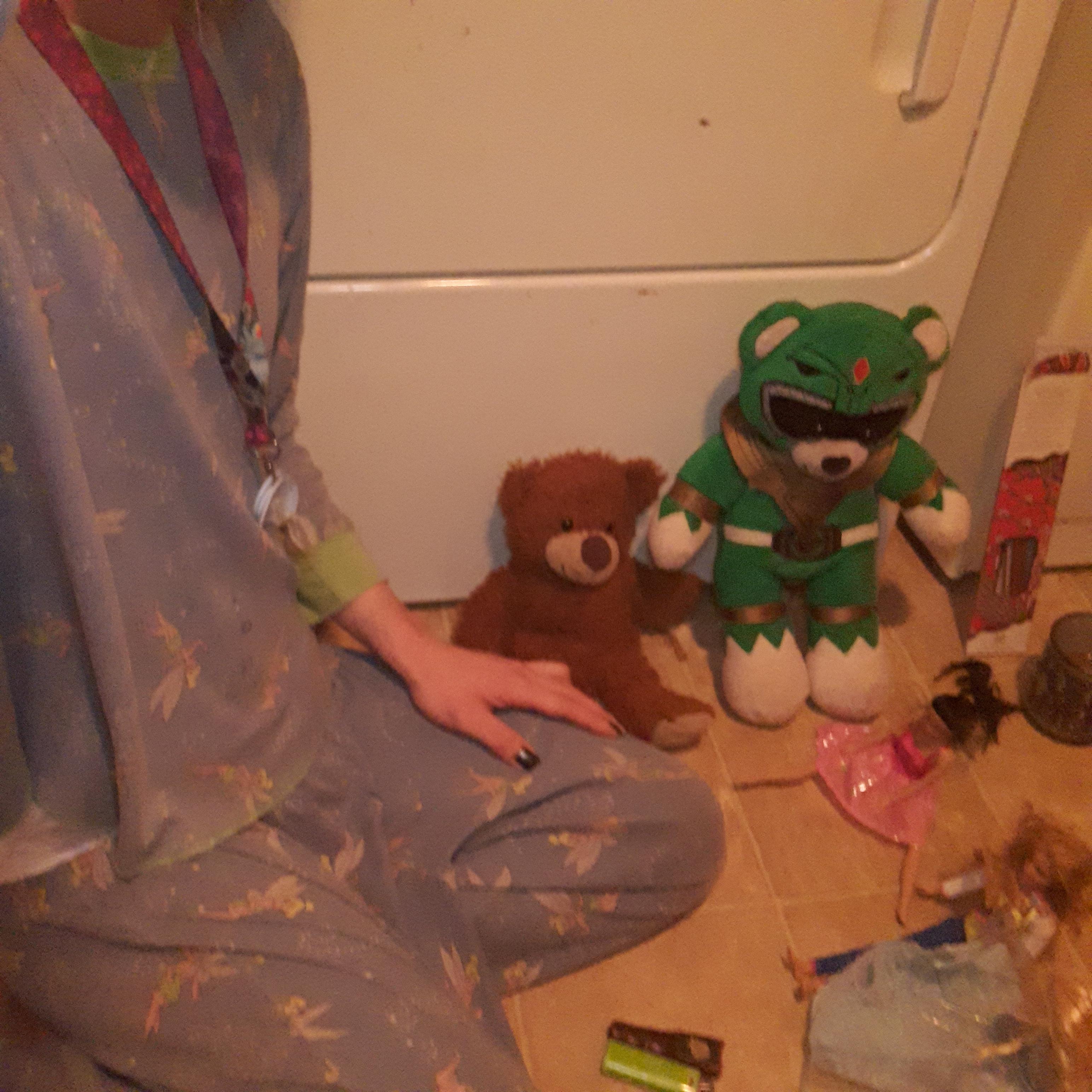 Wake n bake with some friends! | Scrolller