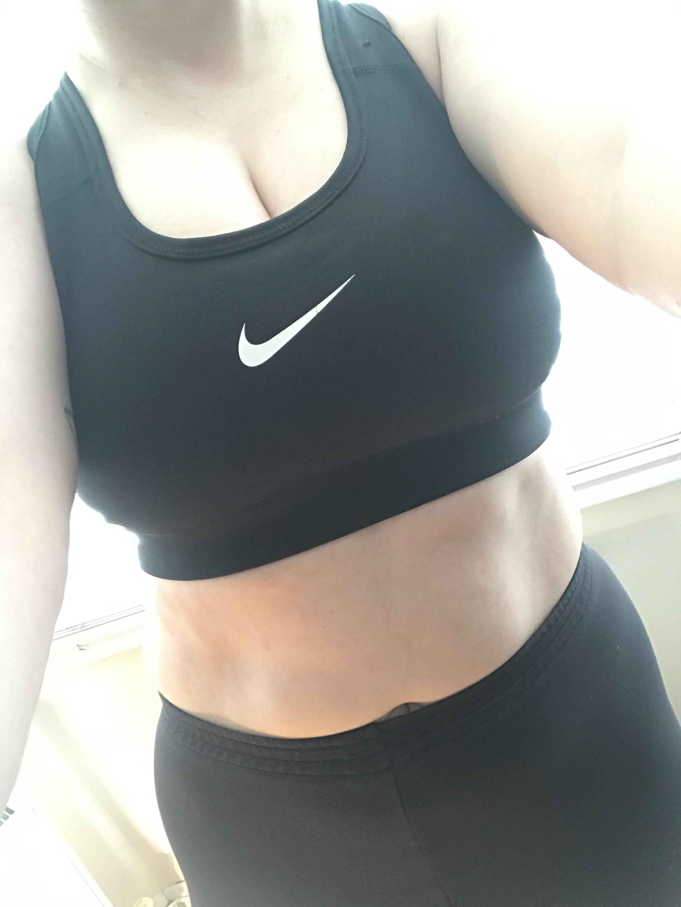 Wanna be gym buddies? | Scrolller