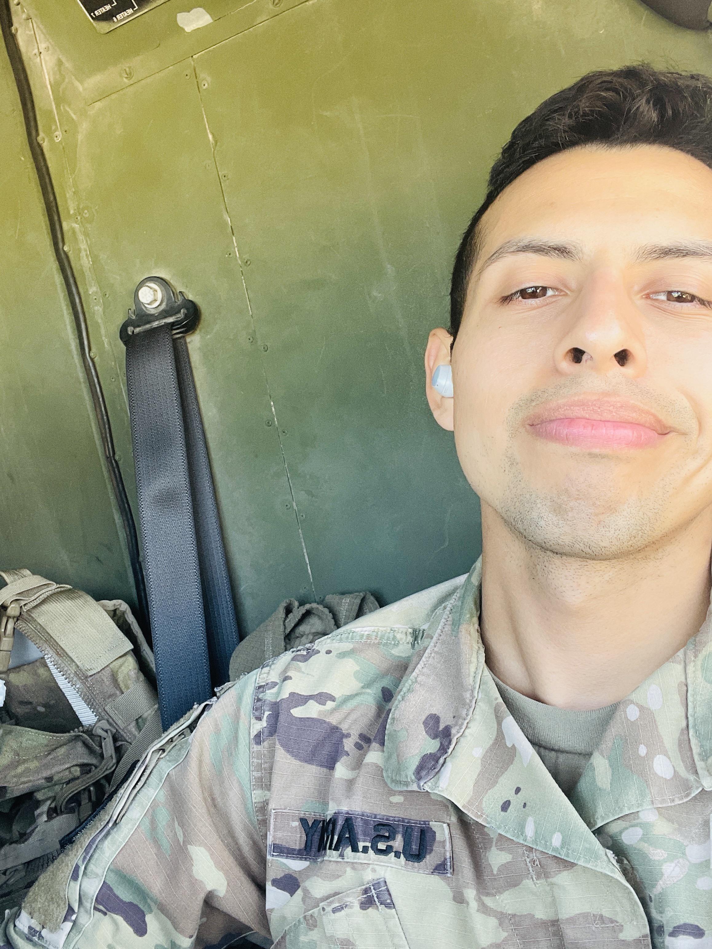 Wanna chat? | Scrolller