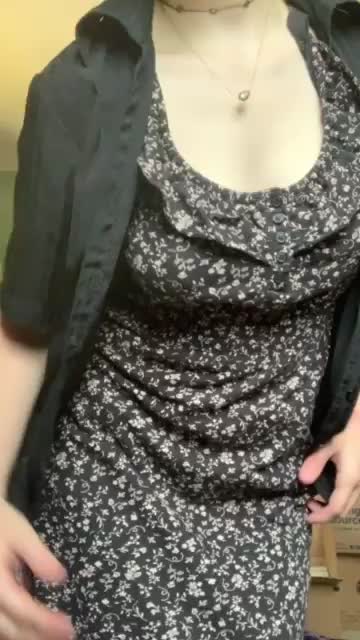Wanna Follow A Sexy Slutty Teen Who Has No Problem Showing Everything All The Time I Show My