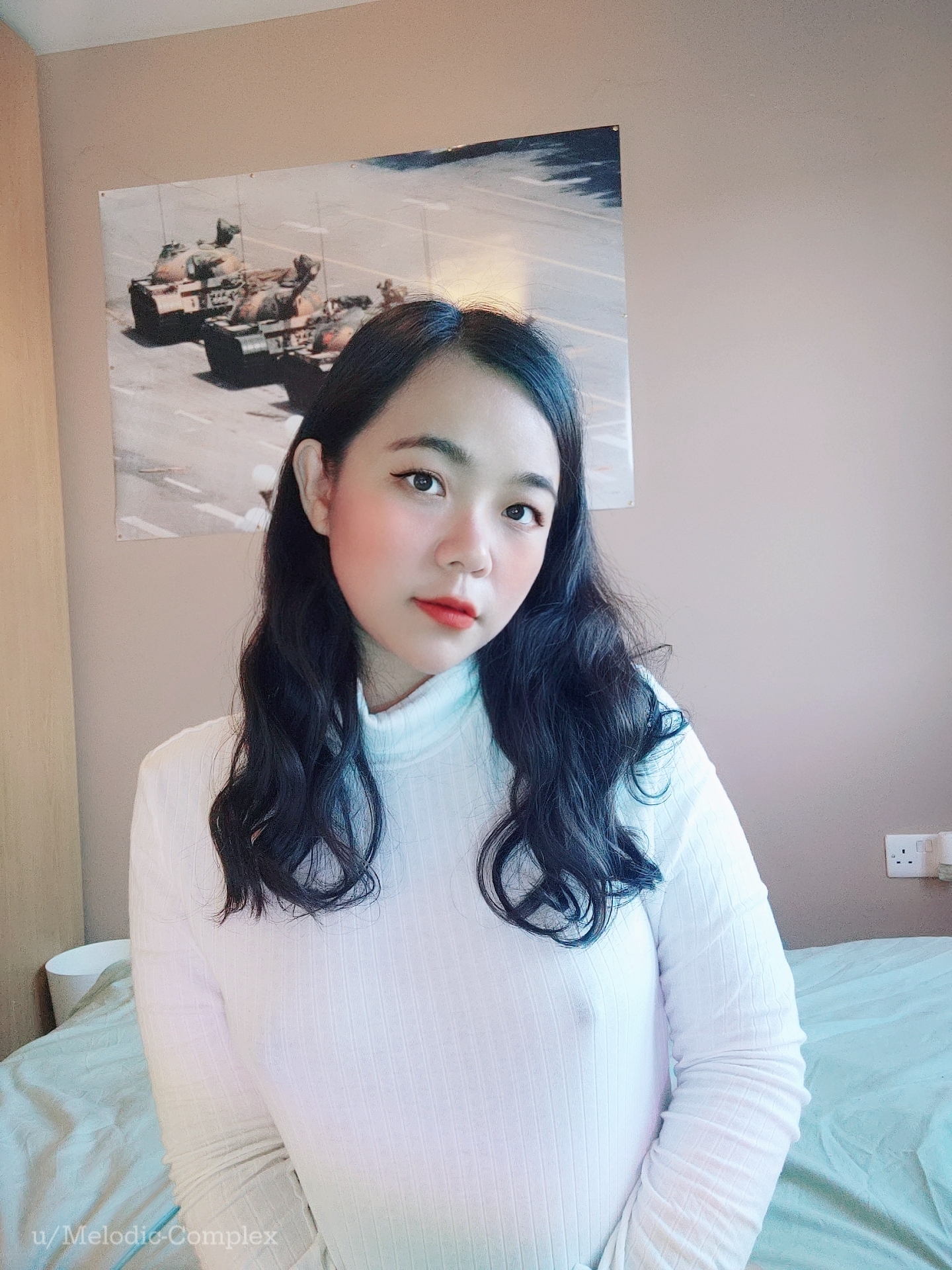 😉 wanna keep each other cosy? | Scrolller