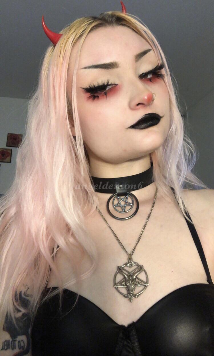 wanna make a deal with the devil? | Scrolller