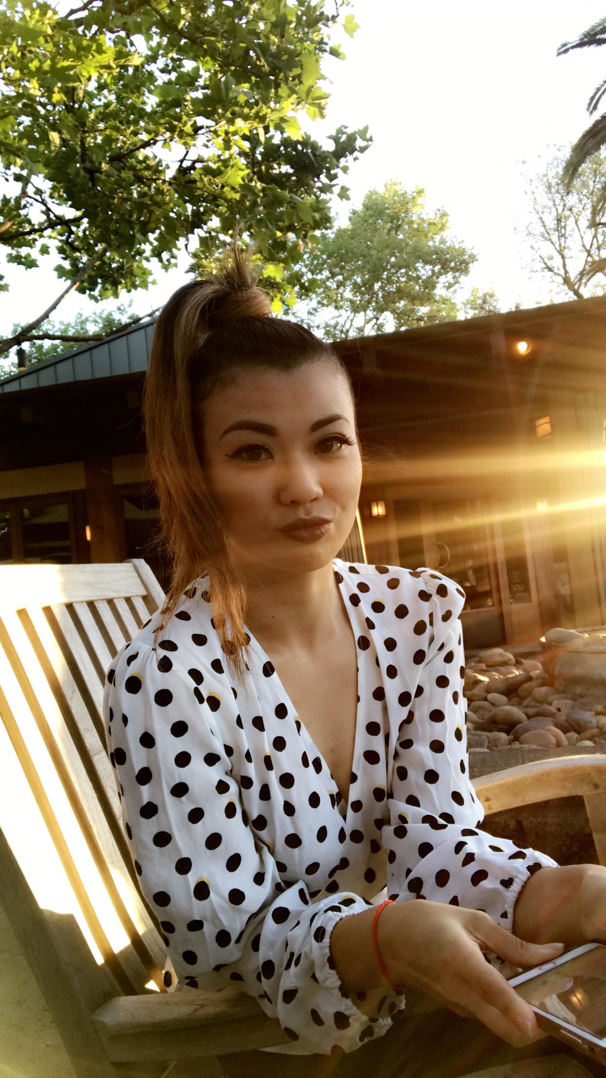 Wanna see me suck cock? Go on my profile.. | Scrolller