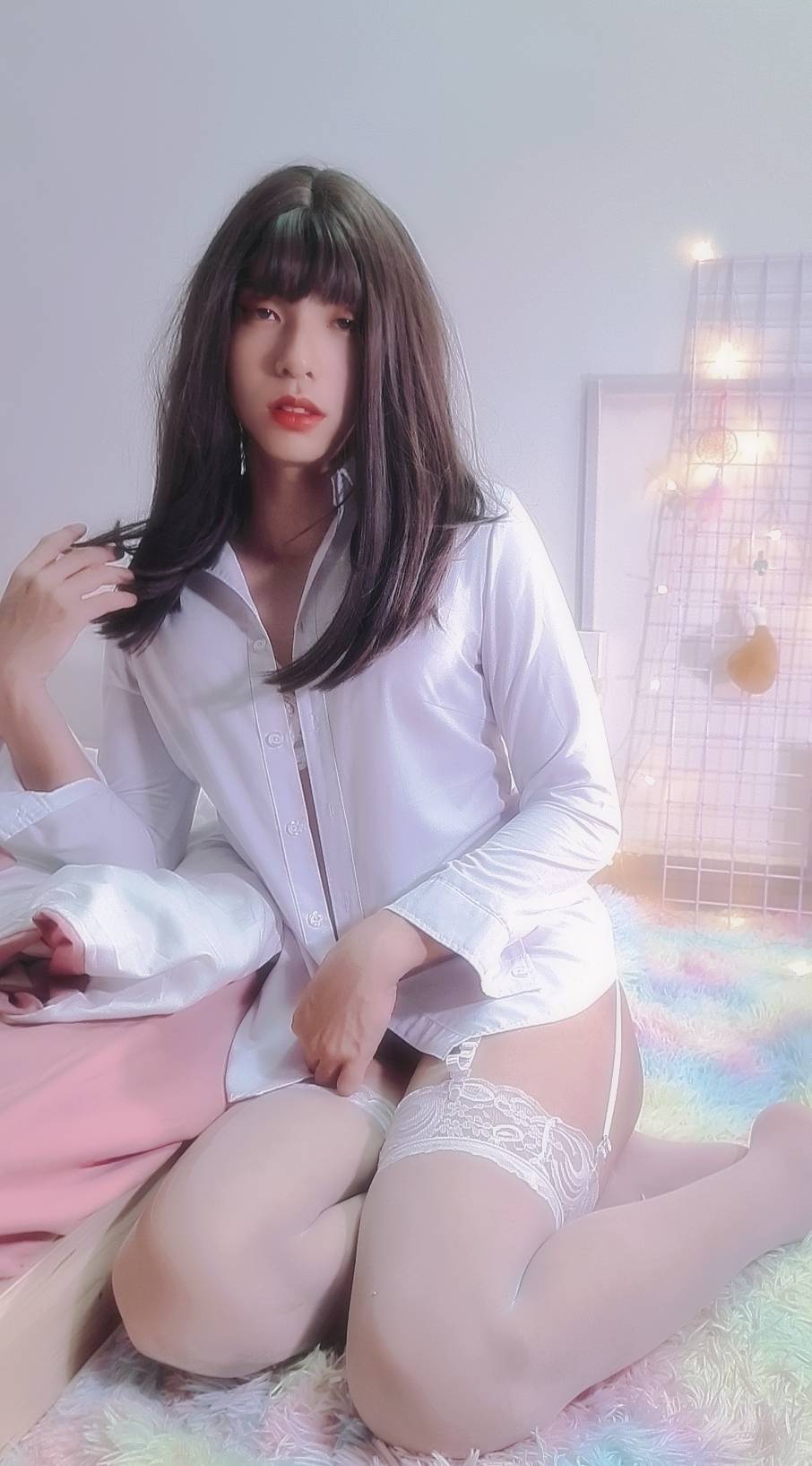 Wanna see what inside? | Scrolller