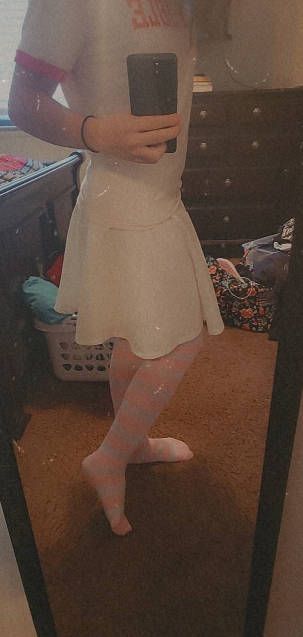 Wanting attention~ (ღ˘ω˘ღ) | Scrolller