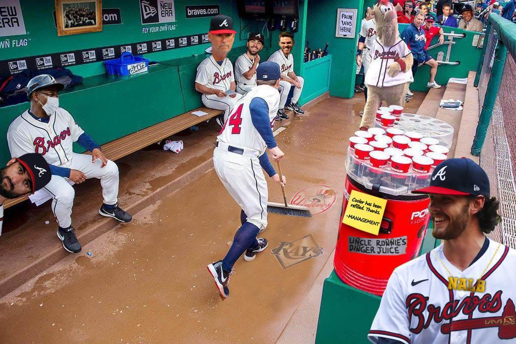 WE LIKE OUR PITCHERS TALL AND LANKY, STEP RIGHT UP AND SWEEEEEEEEEEP THE YANKEES!!! | Scrolller