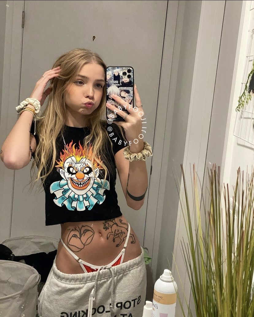 wear 'em low | Scrolller