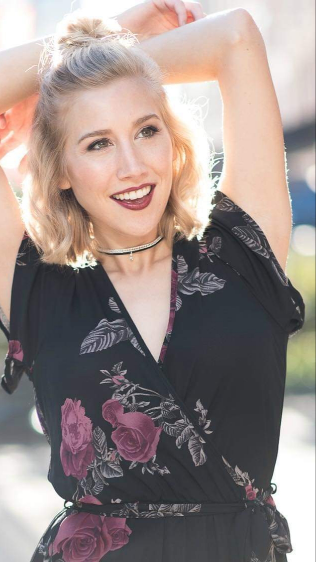 Wearing a collar | Scrolller