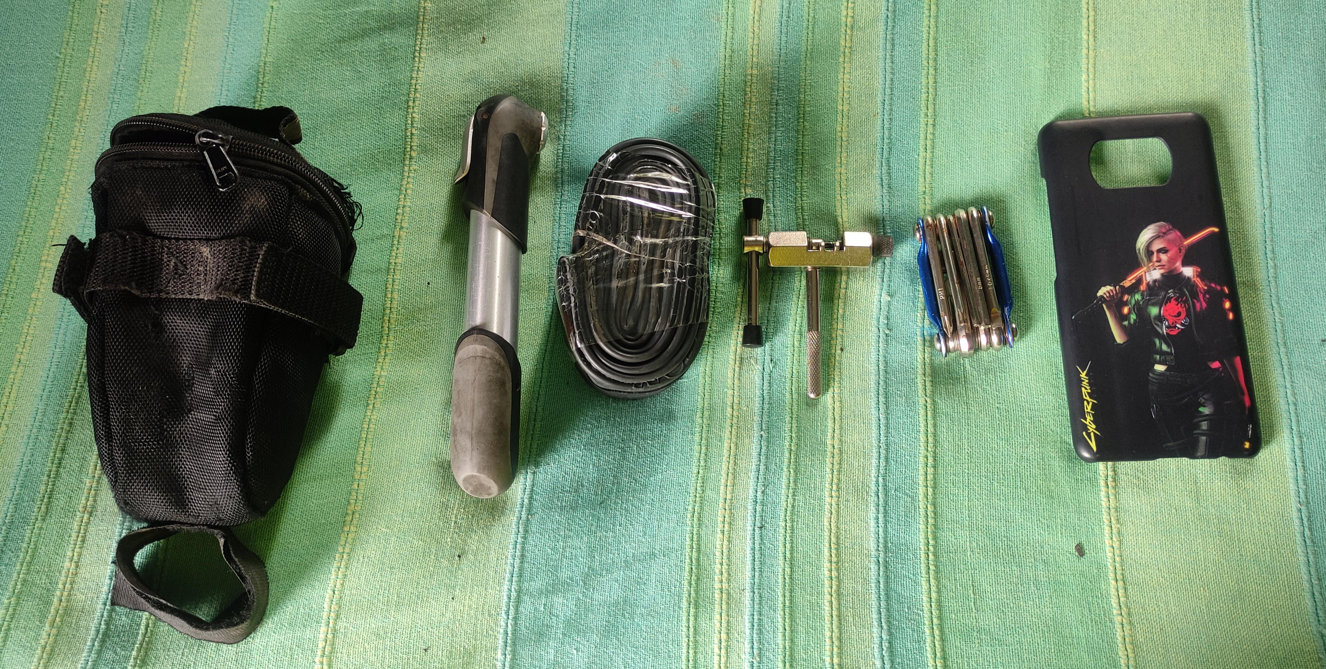 Weekend Trail Ride EDC | Scrolller