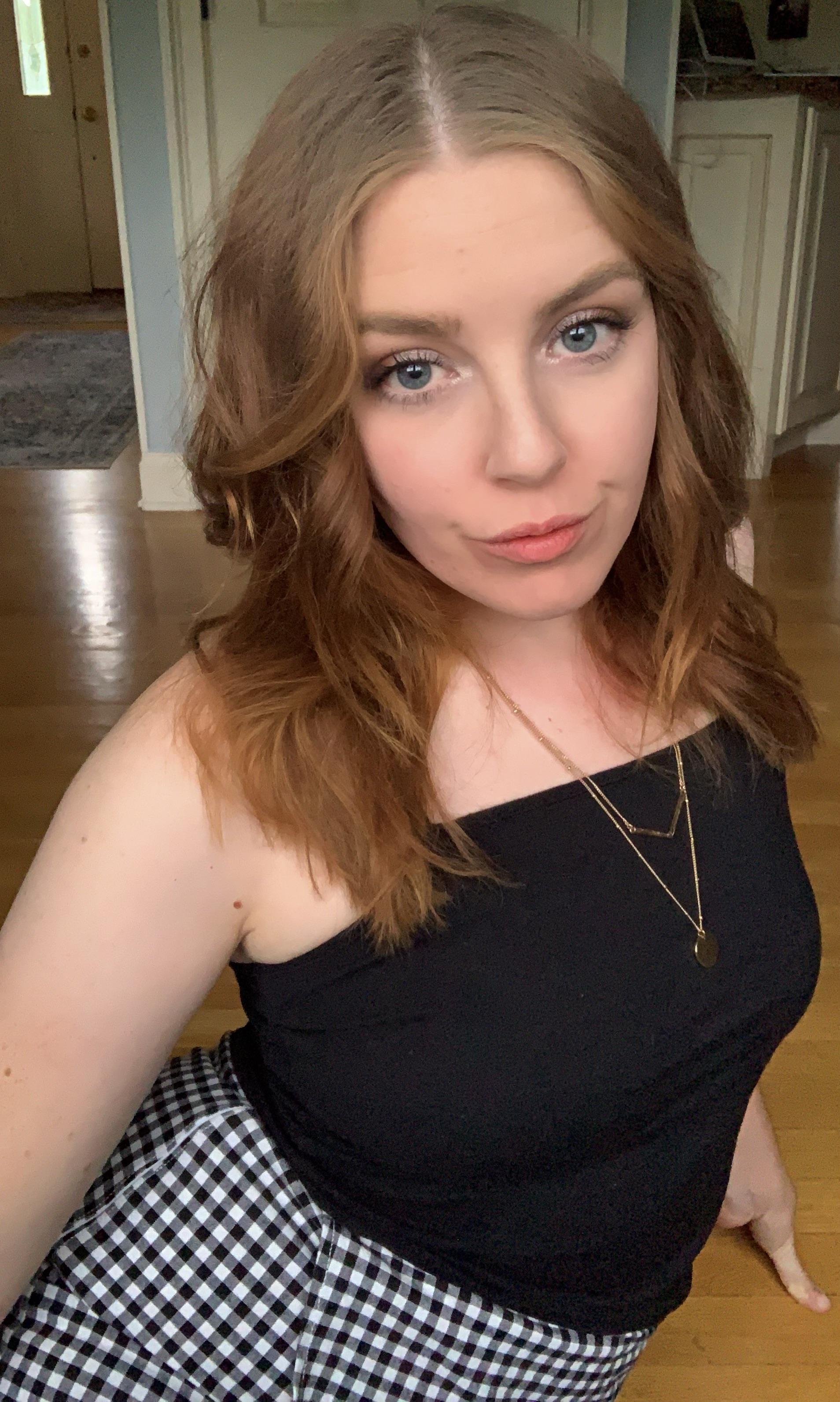 weekend vibes (27f) | Scrolller