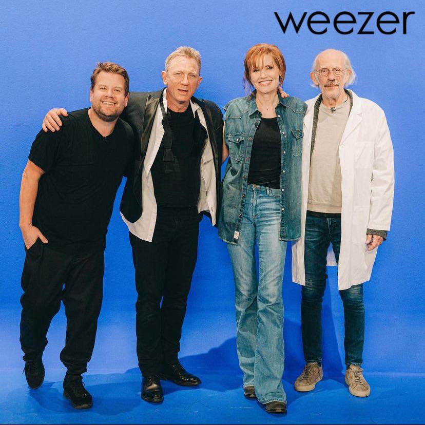 Weezer Rule | Scrolller