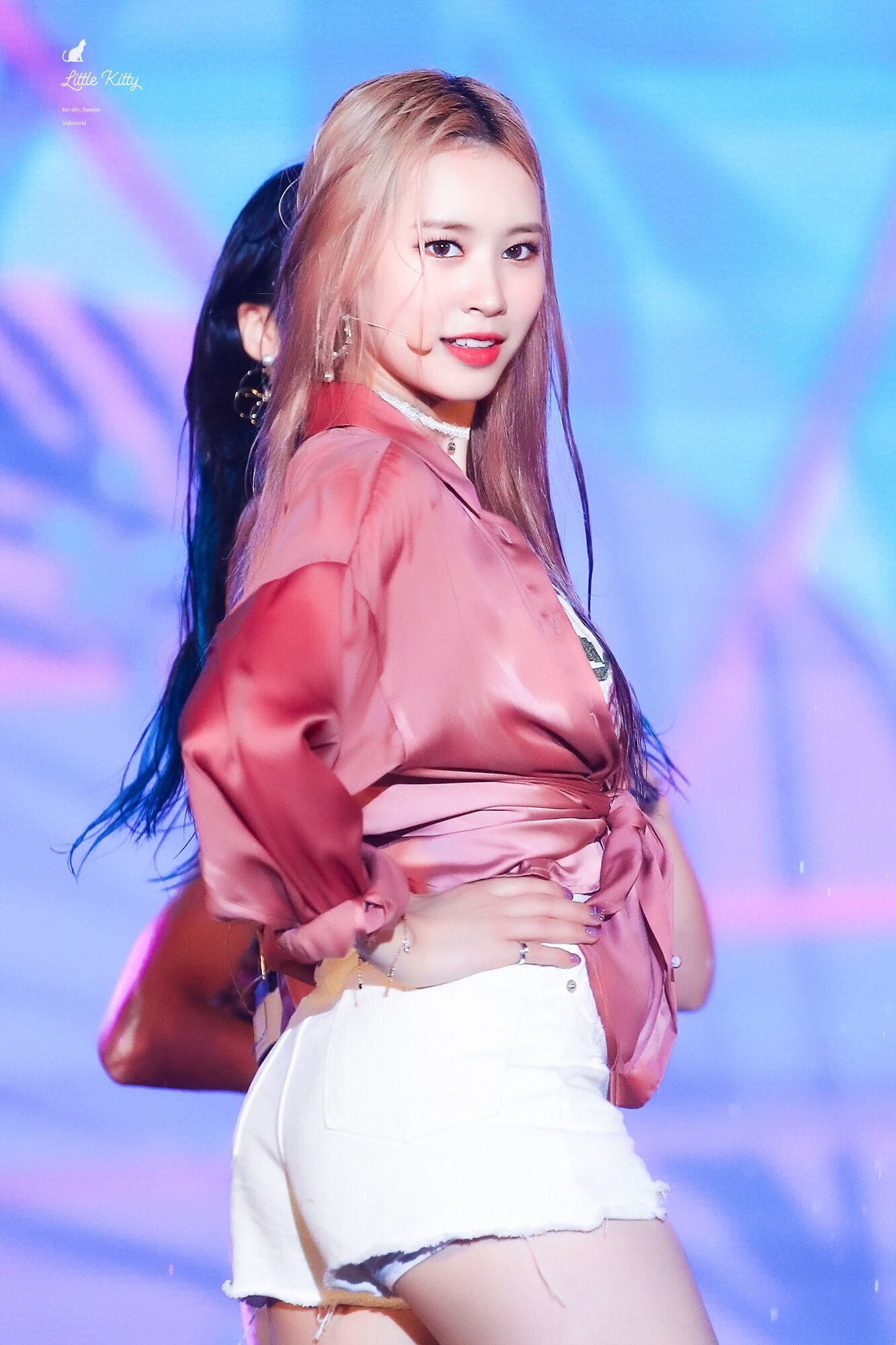 Weki Meki - Elly | Scrolller