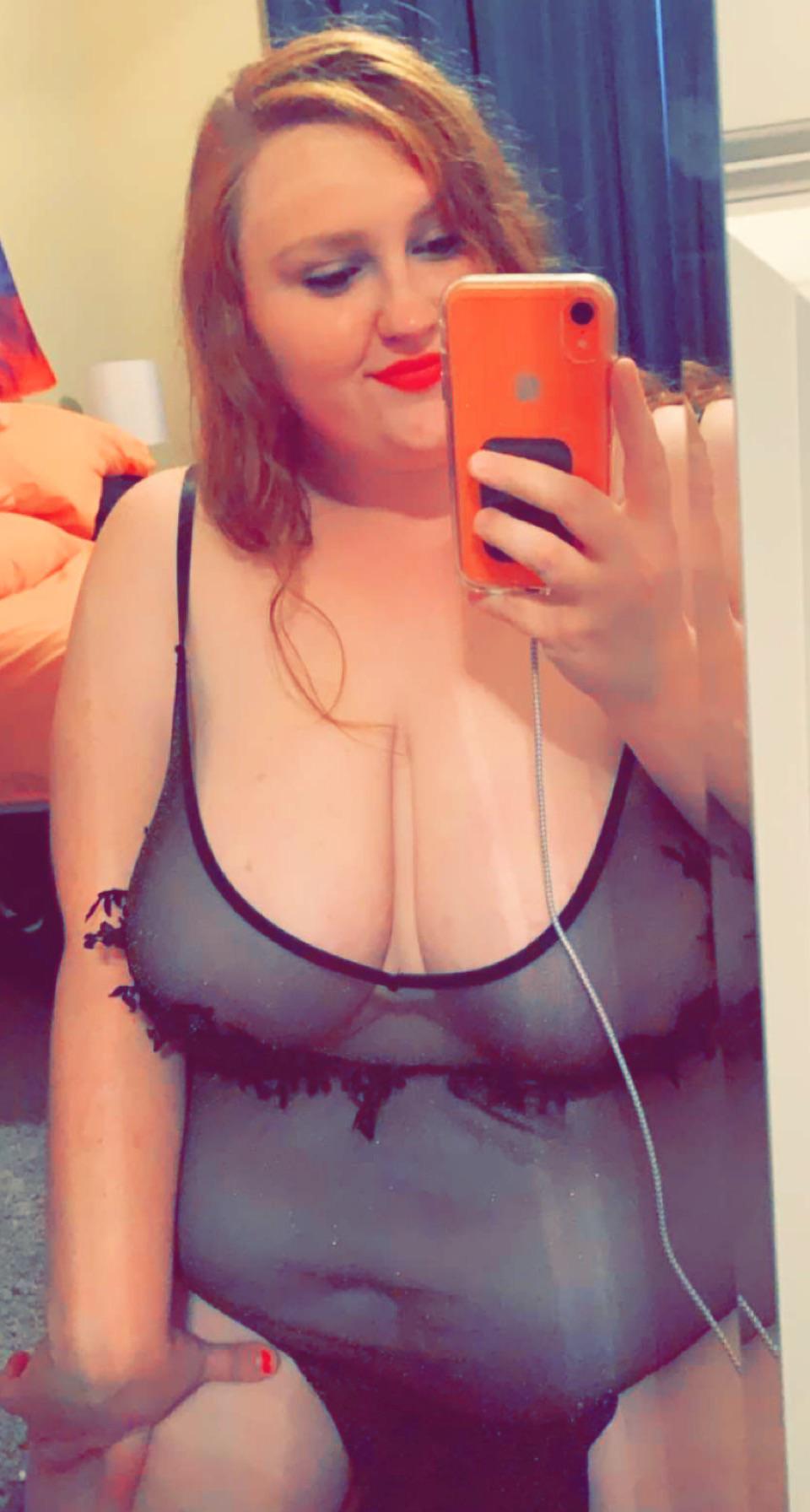 Well hello there 😜 | Scrolller