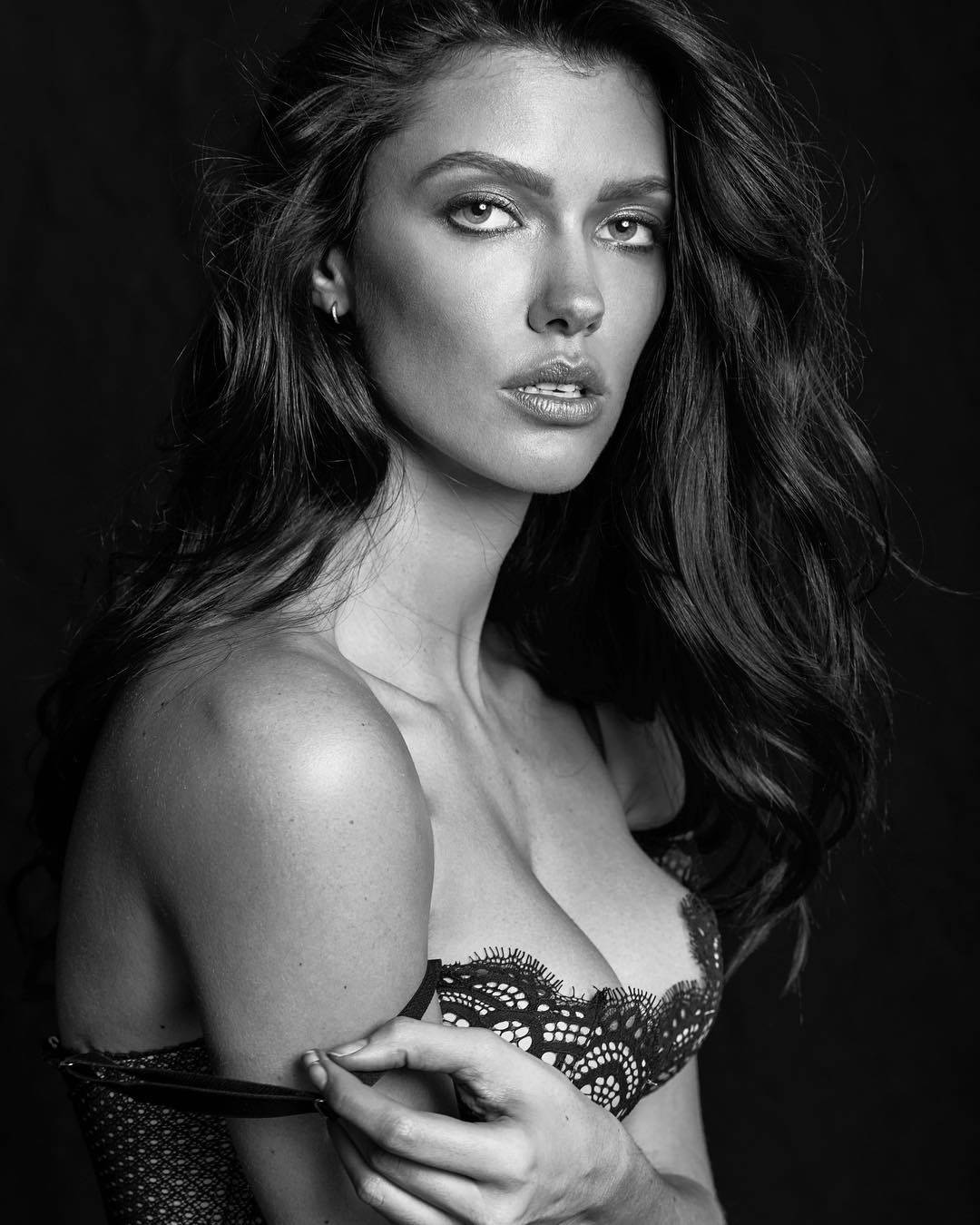 We've hit 1000 subscribers! | Scrolller