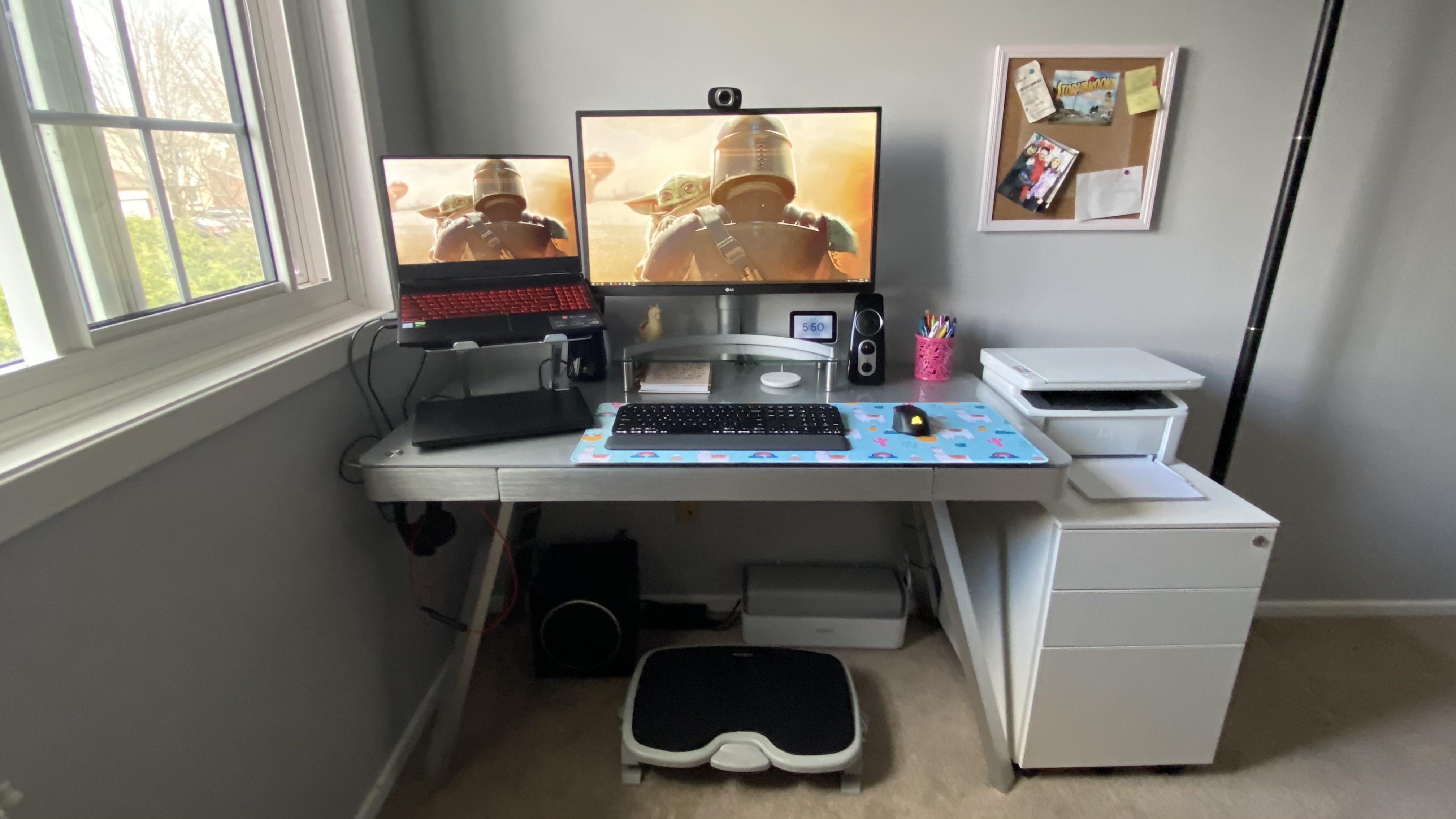 WFH/ Light Gaming Setup | Scrolller