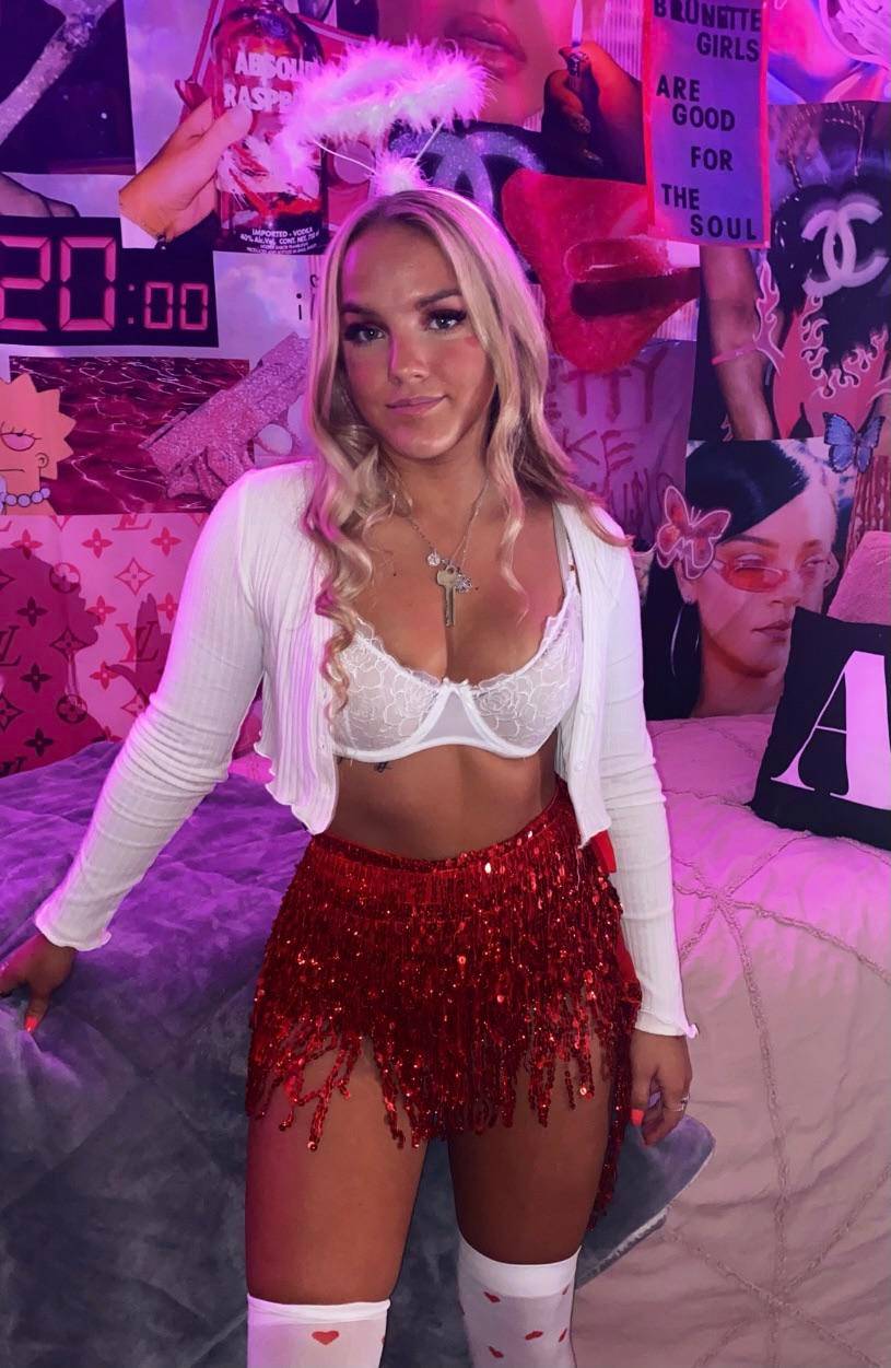 What an angel | Scrolller