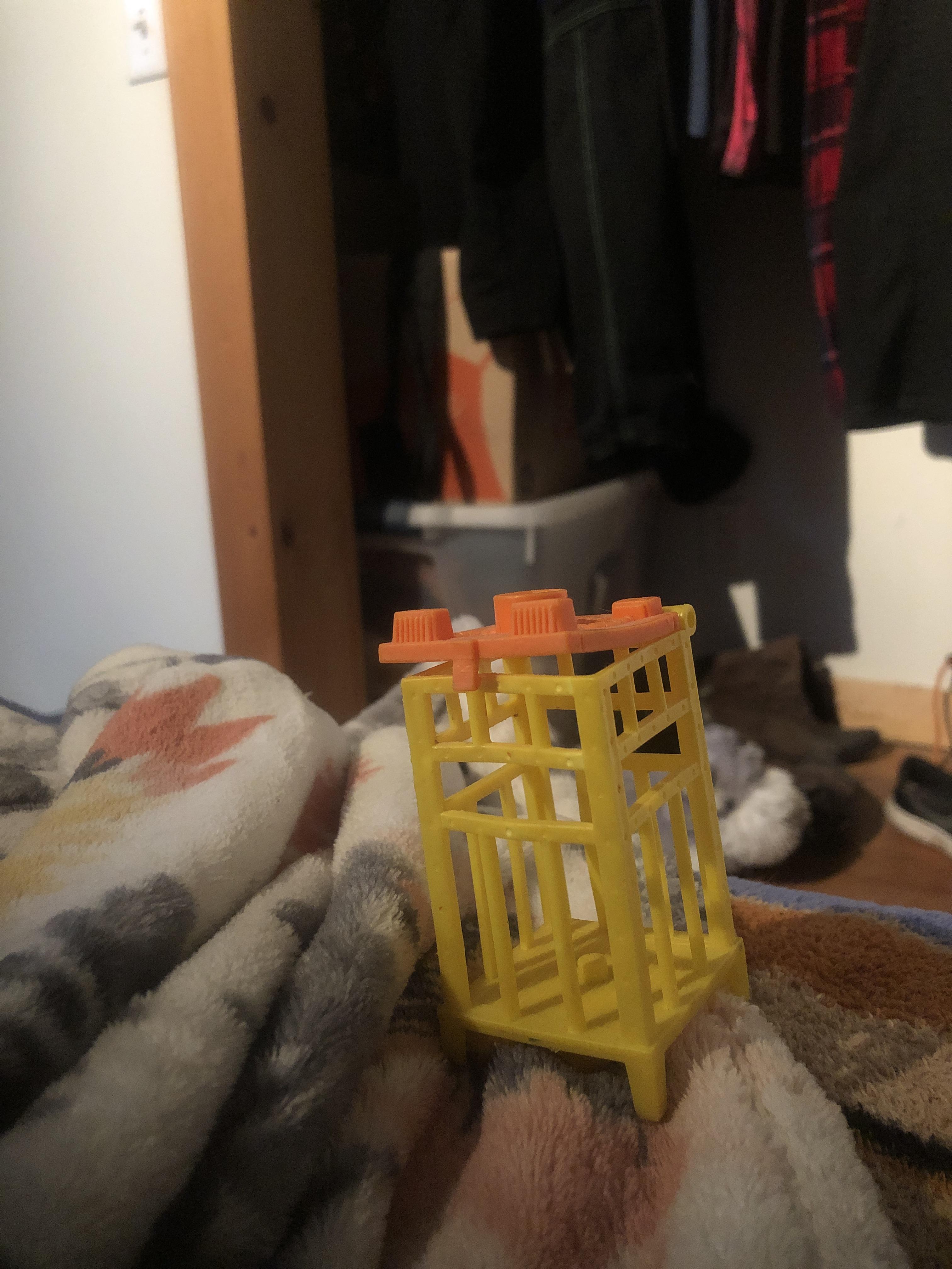 What goes with this cage | Scrolller