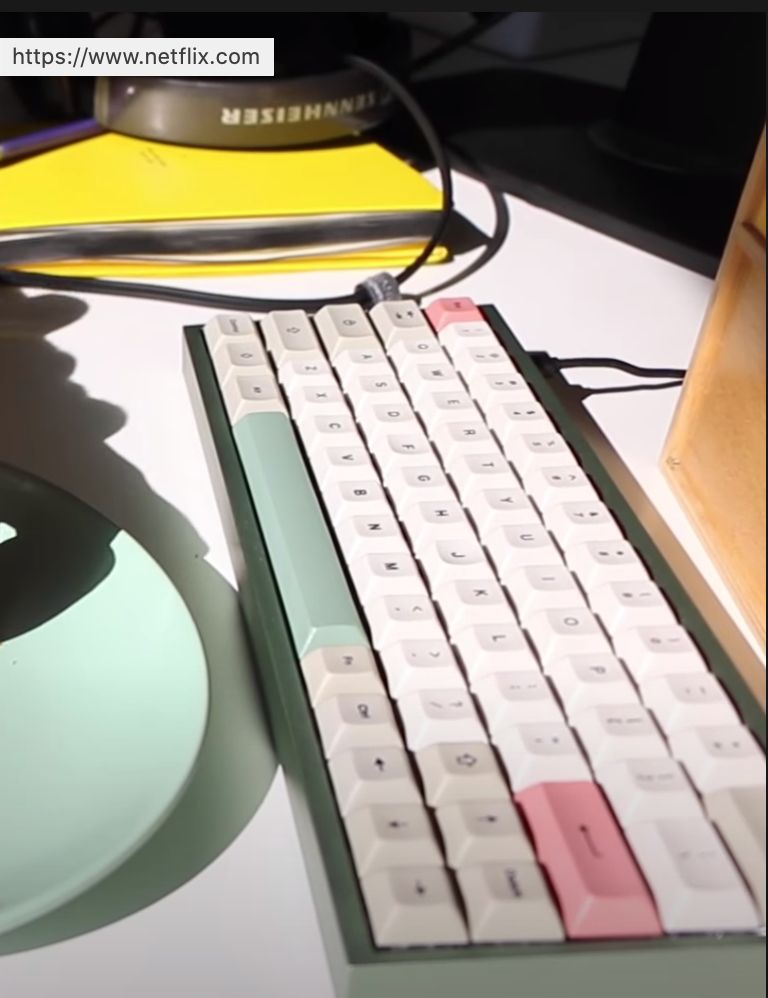What keyboard is this? | Scrolller