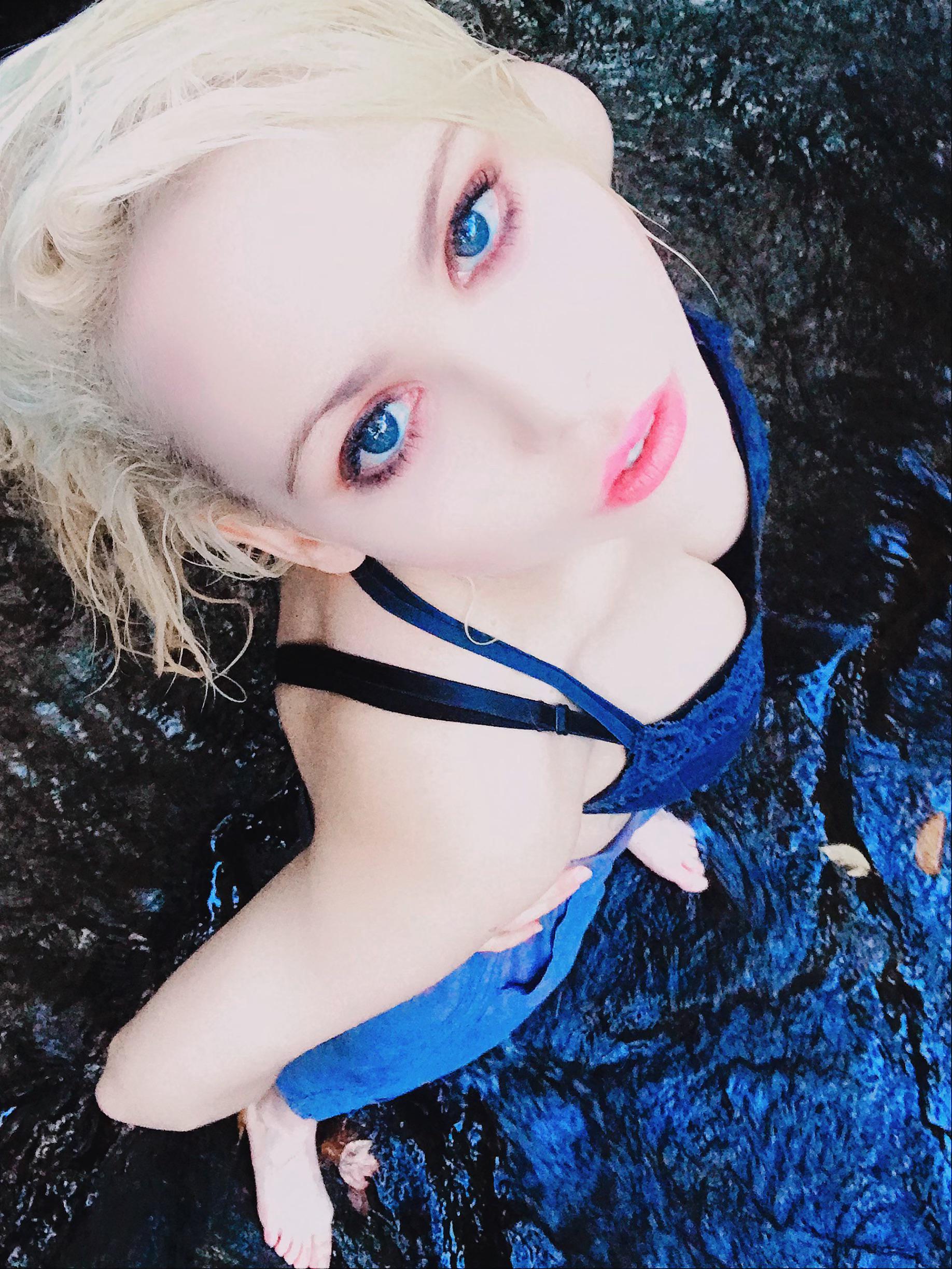 What’s up!? | Scrolller