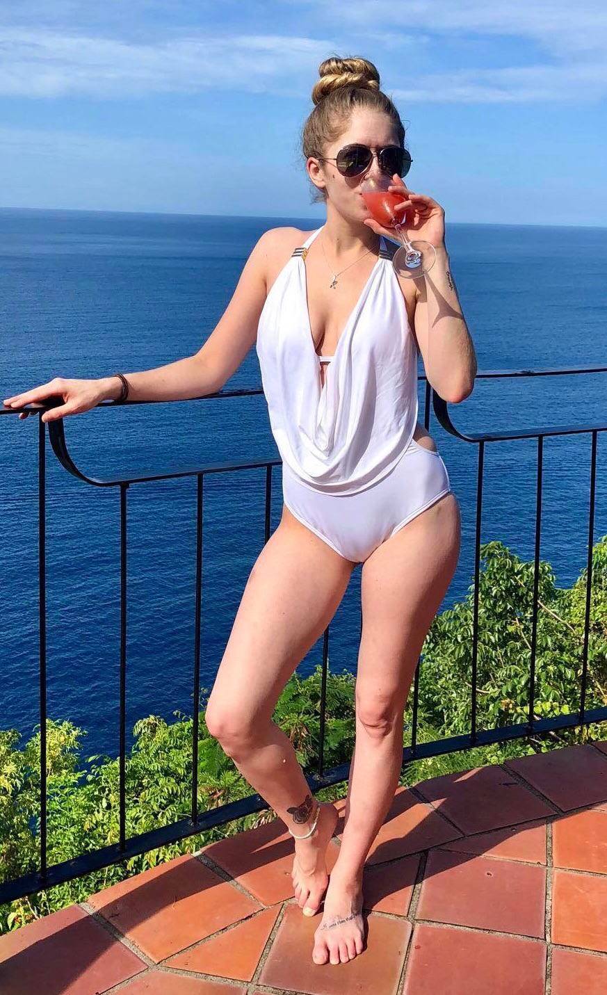 What’s your fantasy | Scrolller