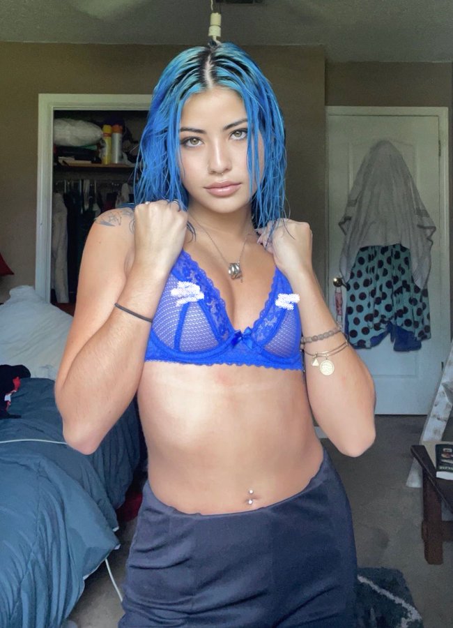 What’s your fantasy? | Scrolller