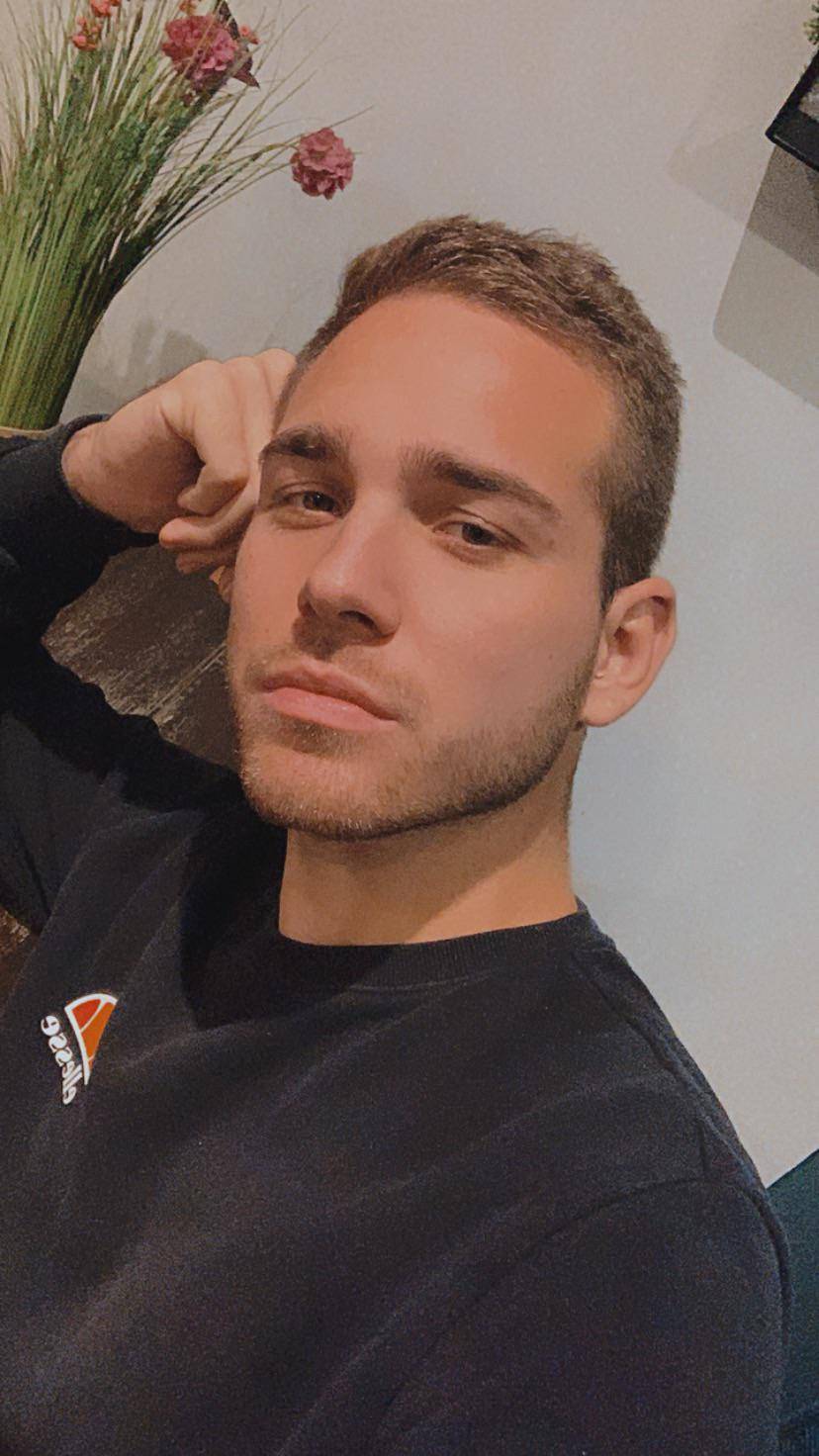 whats up boys? | Scrolller