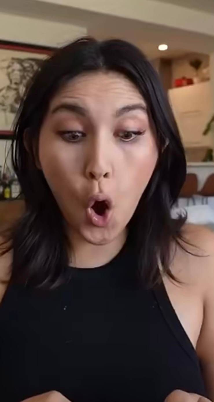 When she finally pulls it out and sees it. | Scrolller