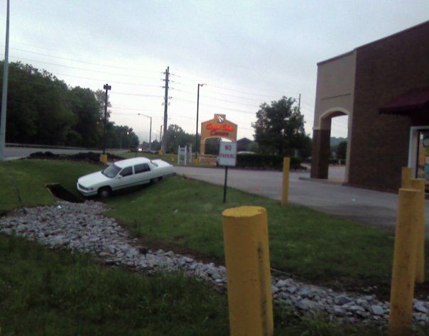 When Youre So Drunk Even The Car Has To Go Puke In The Ravine 2009 Al Usa Oc Scrolller