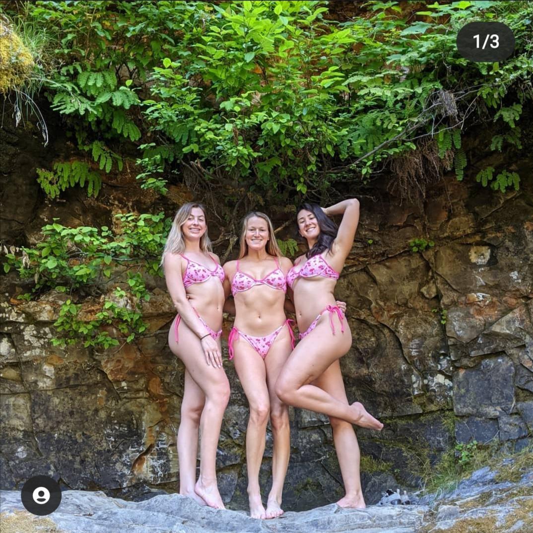 Which one and what would you do | Scrolller