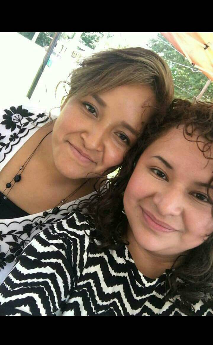 Which one do you choose? | Scrolller