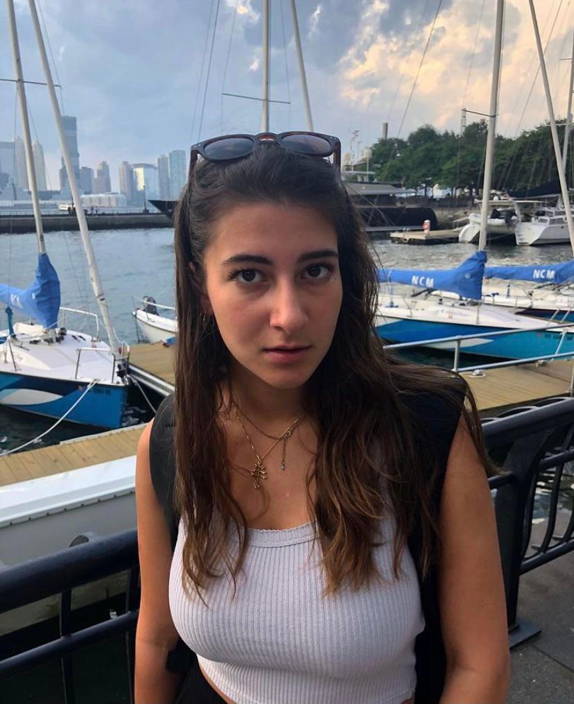 White top | Scrolller