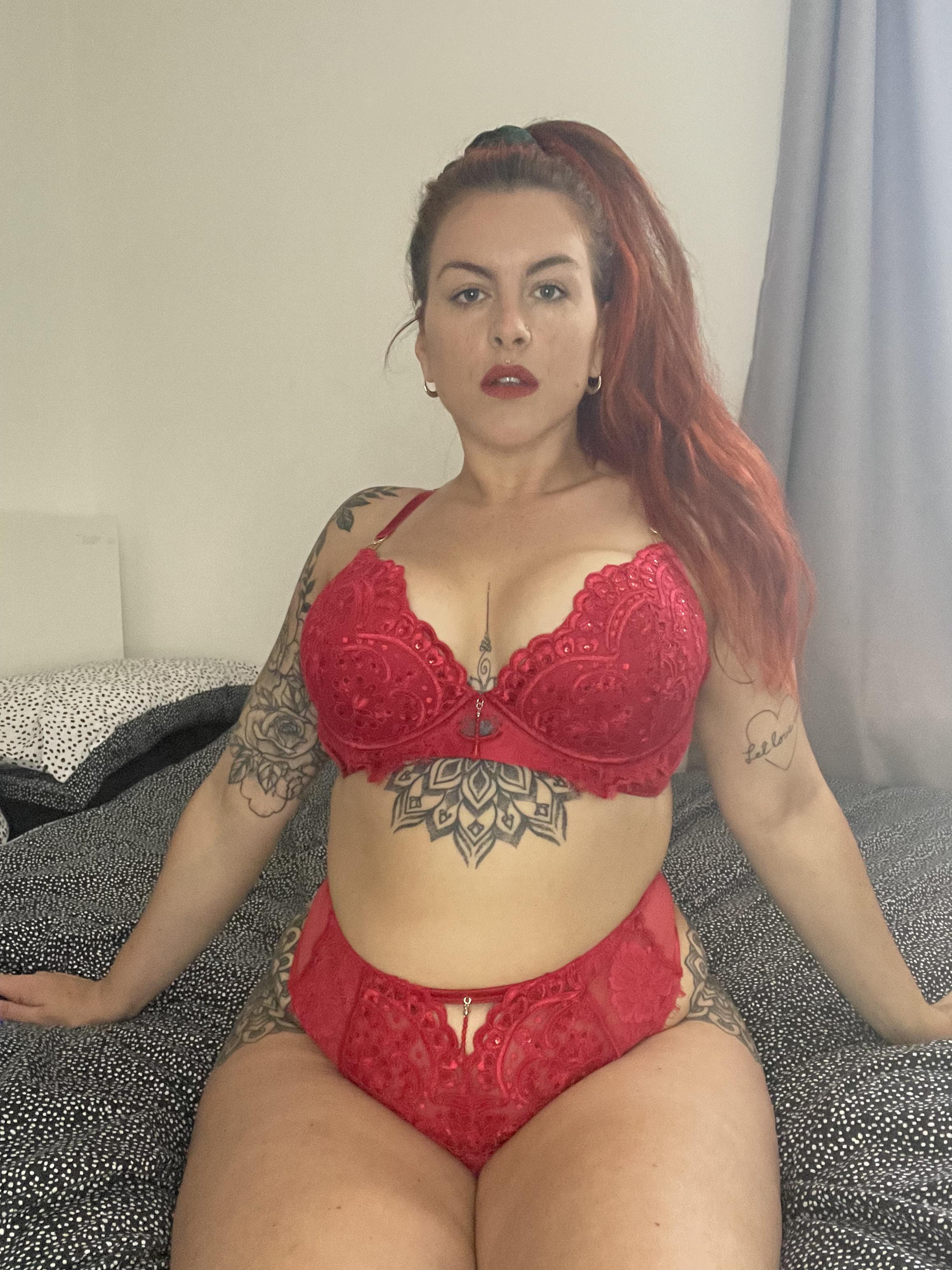 Anyone like red lingerie? | Scrolller
