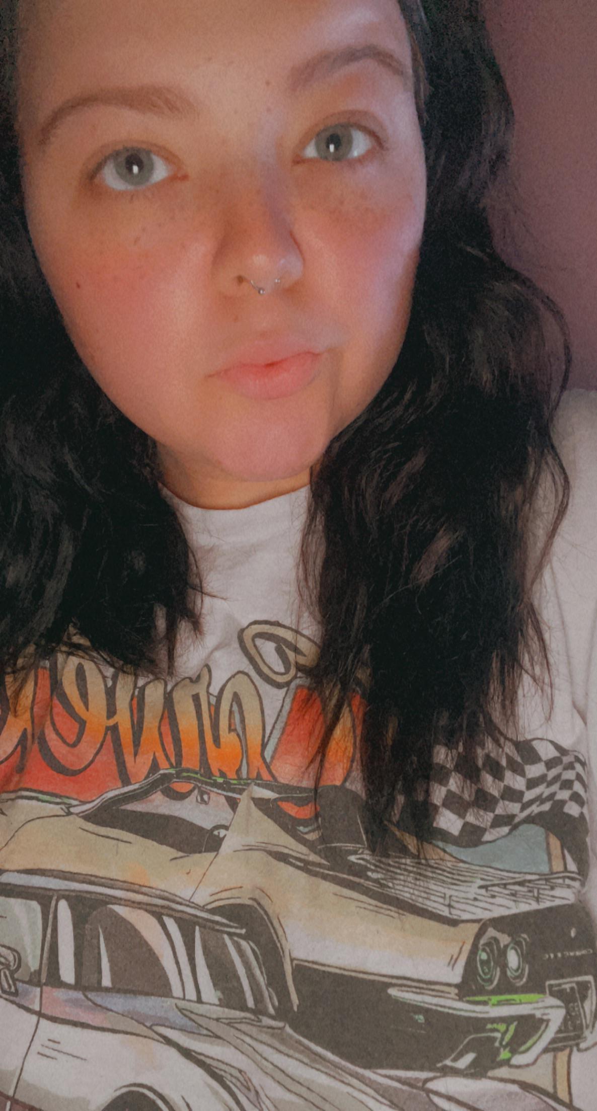 Who’s up? Message me | Scrolller