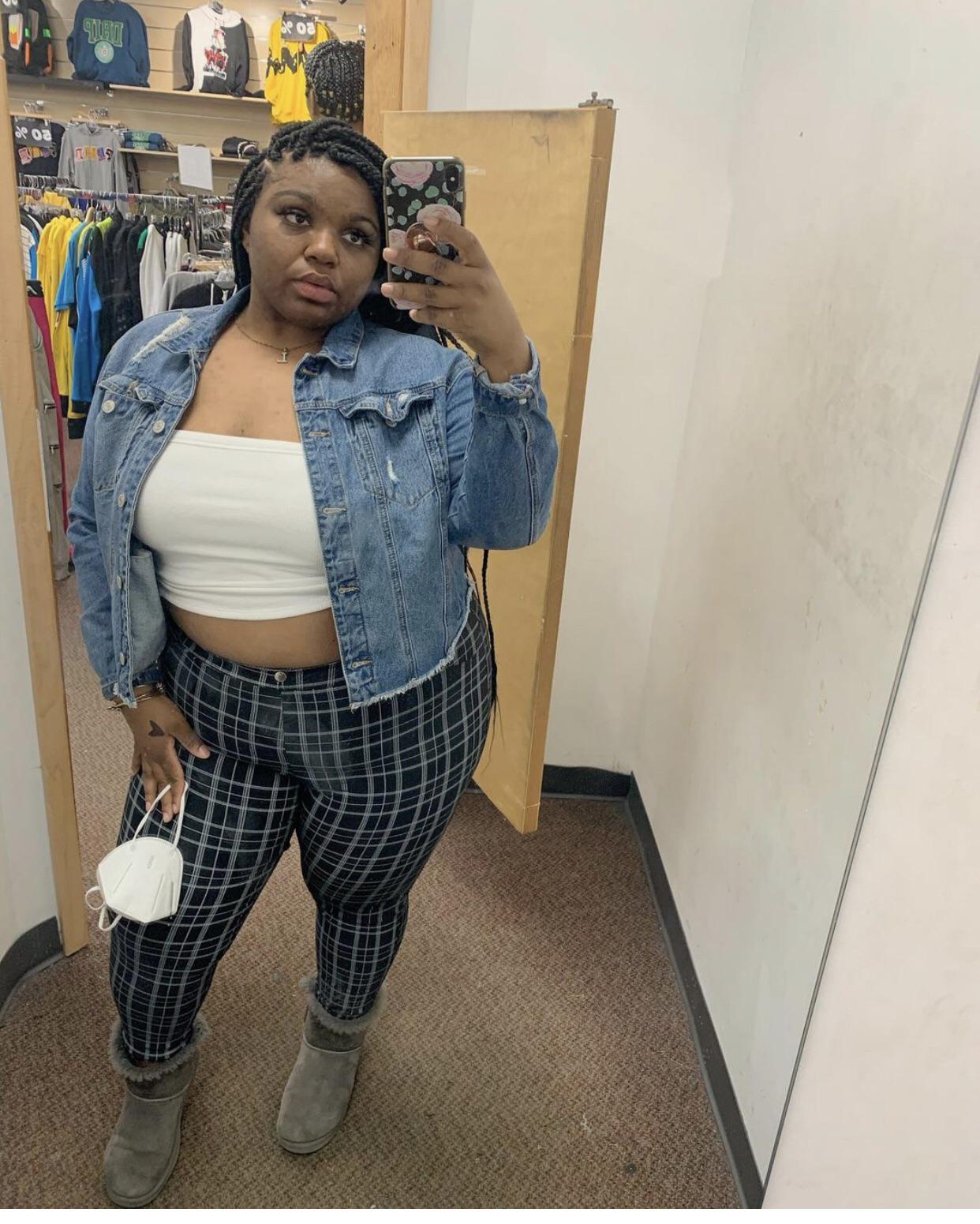 Who wanna see this capital heights Maryland Thot go to work ? | Scrolller