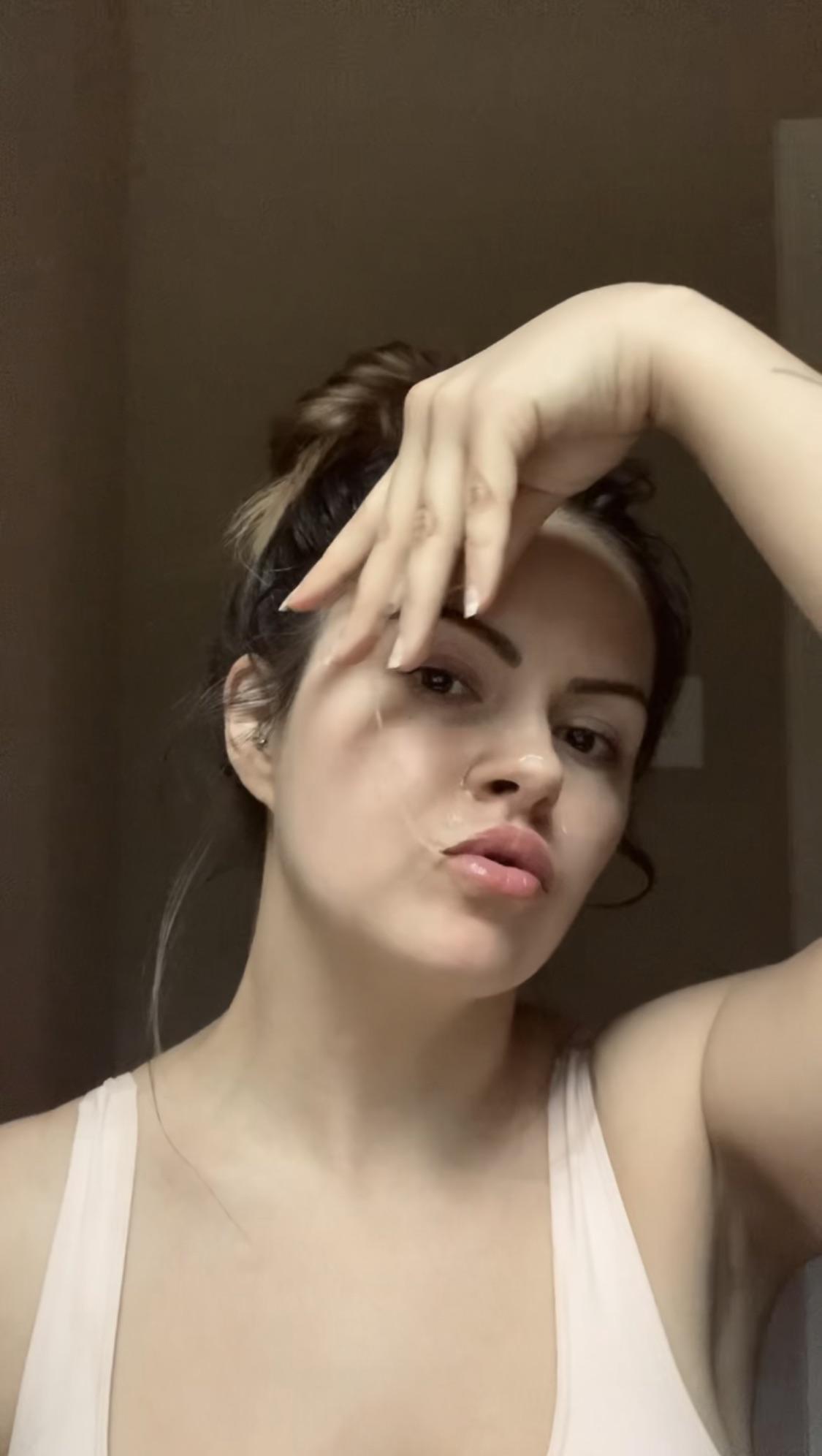 Who wants to see me playing with spit? 😈 | Scrolller