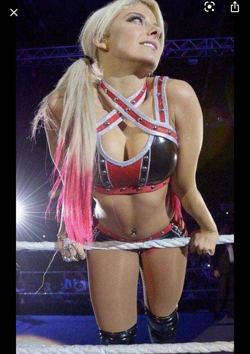 Who what’s to jerk off to Alexa bliss | Scrolller