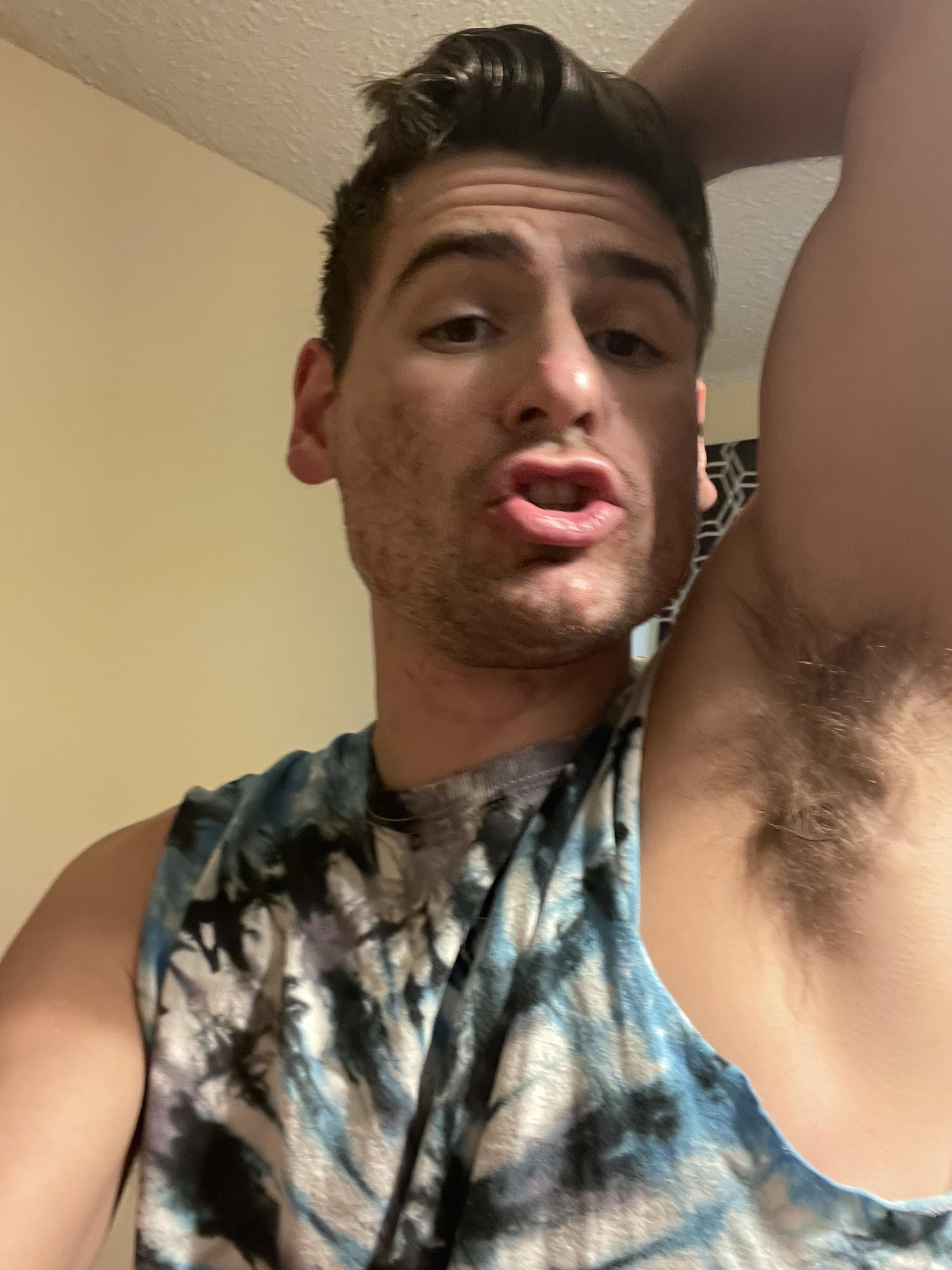 Who would lick it up | Scrolller