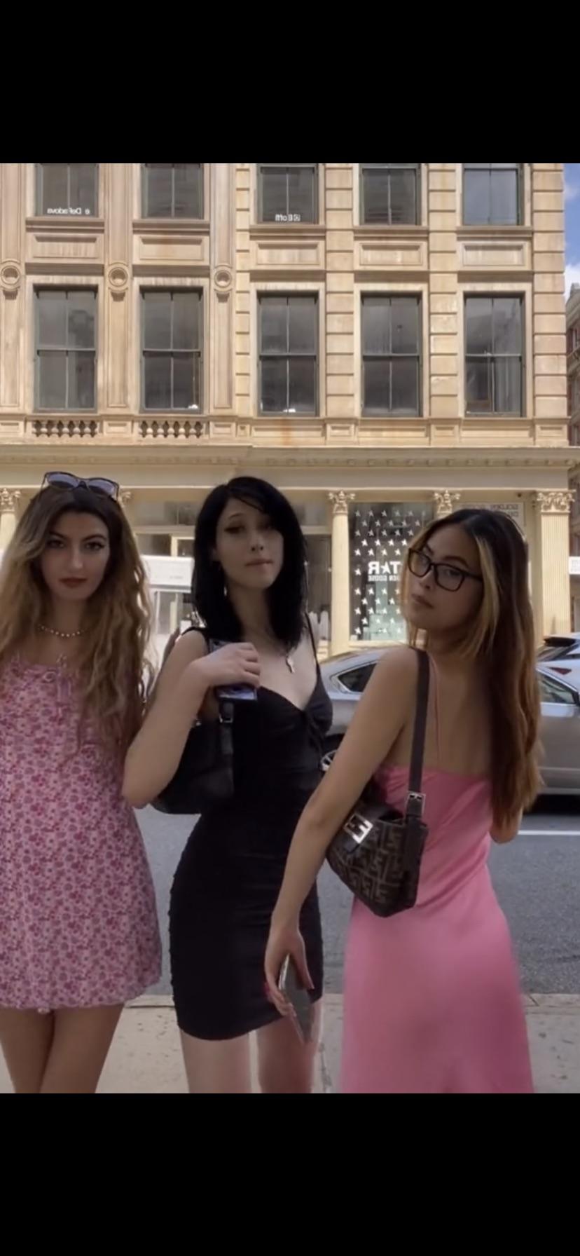 Who you banging [3] | Scrolller