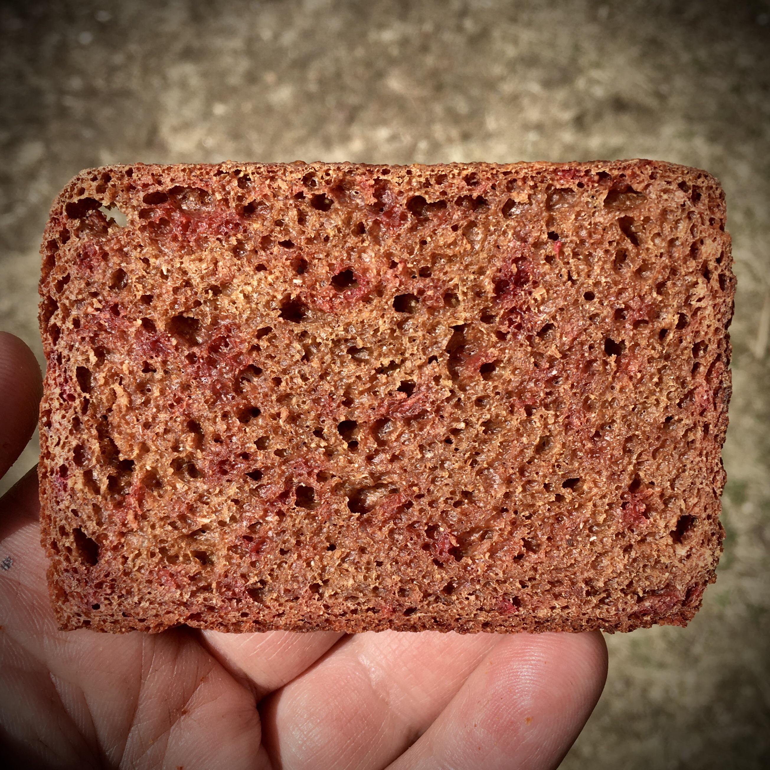 Whole grain beet bread | Scrolller