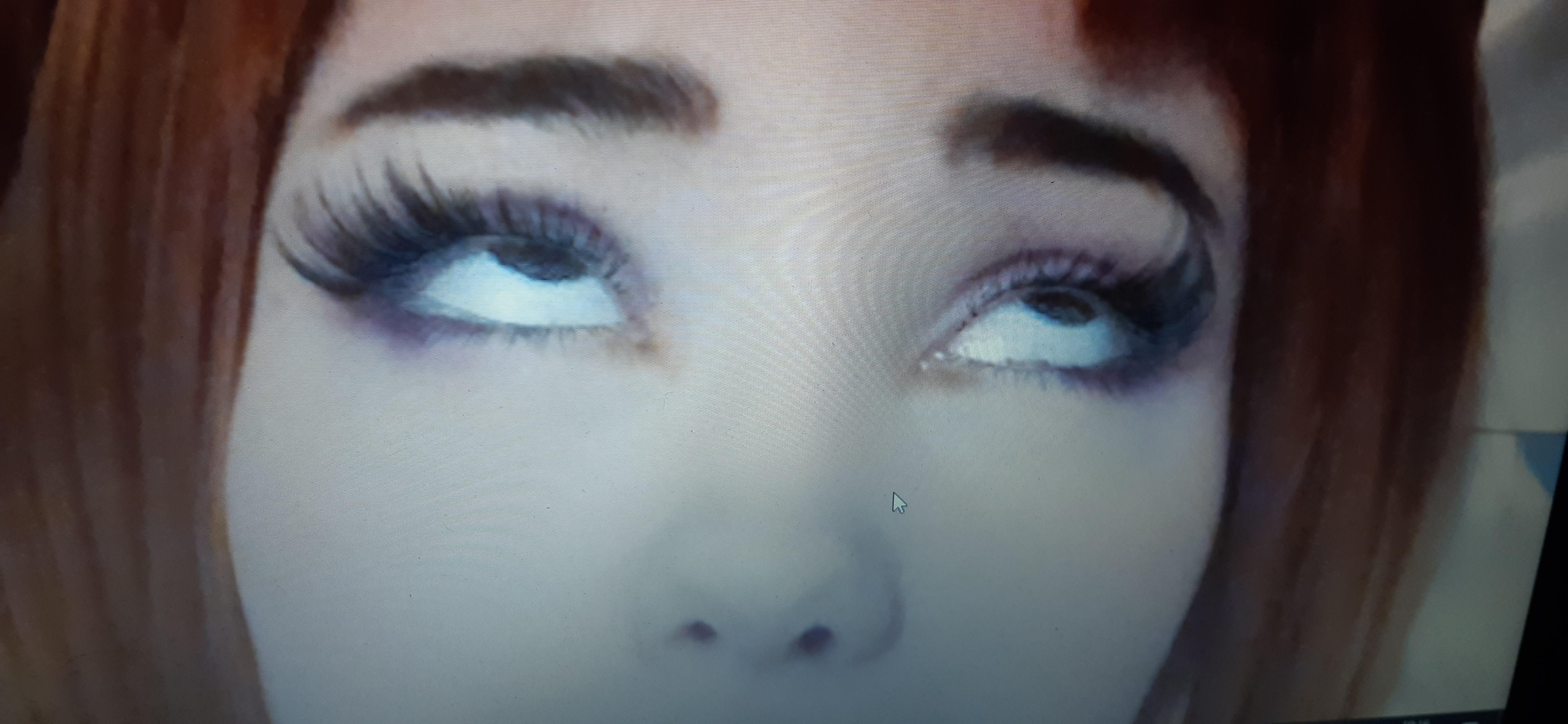 Who's eyes? | Scrolller