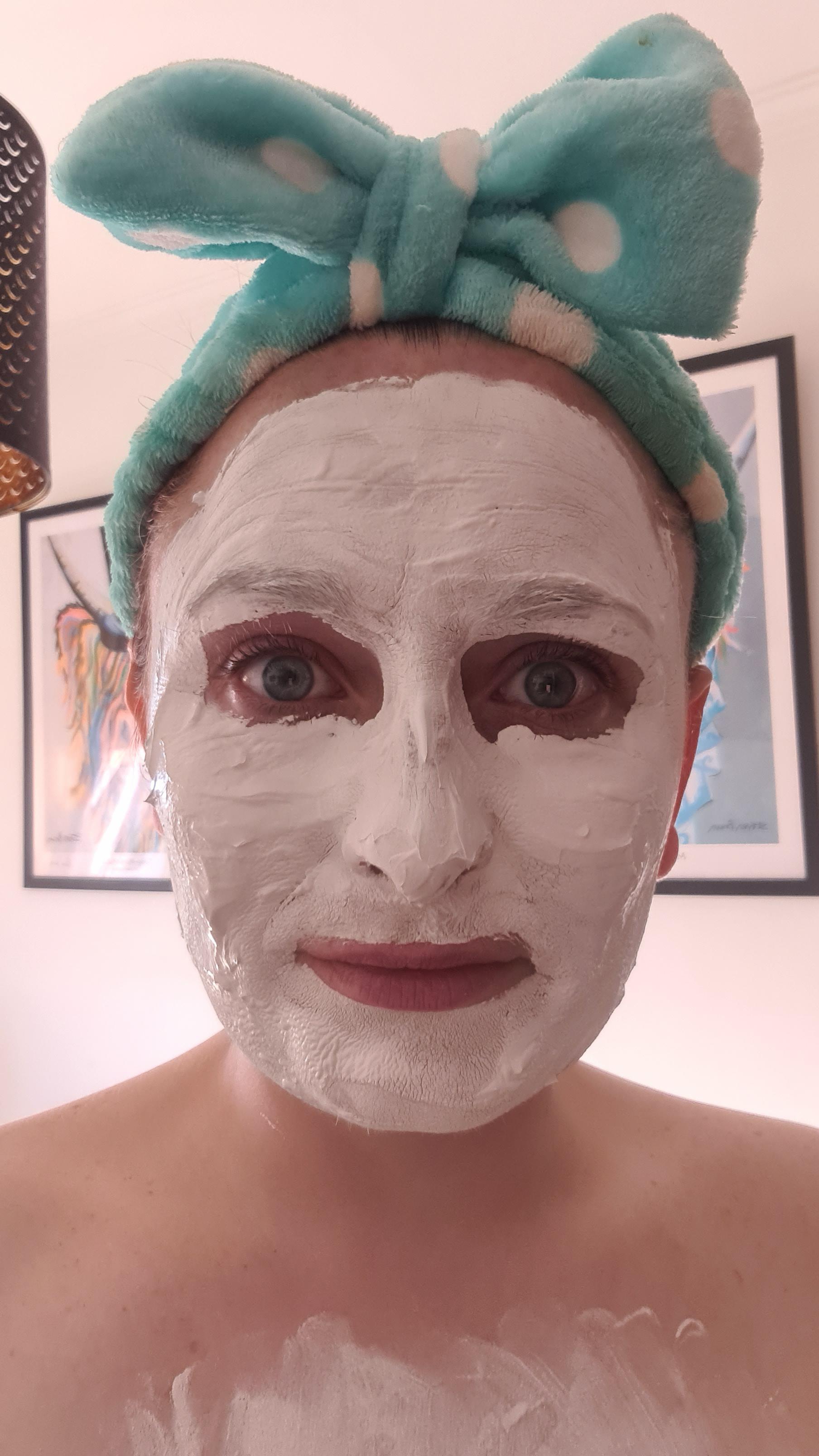 Why hello Dear, one of my favourite films Mrs Doubtfire | Scrolller