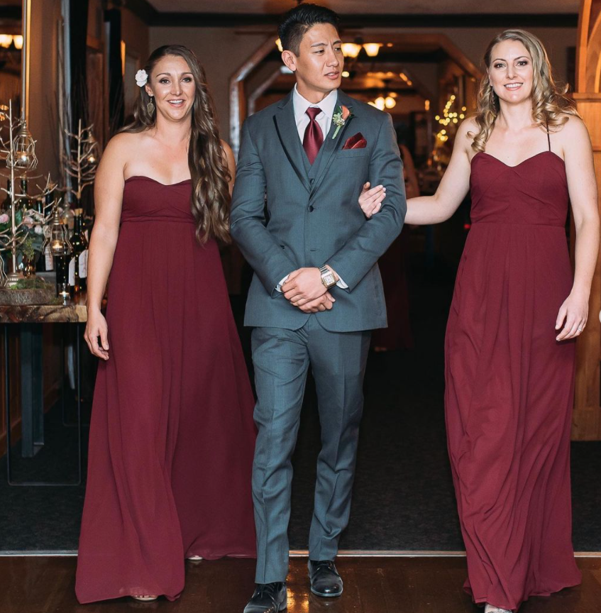 Why settle for one if you can settle for twins | Scrolller