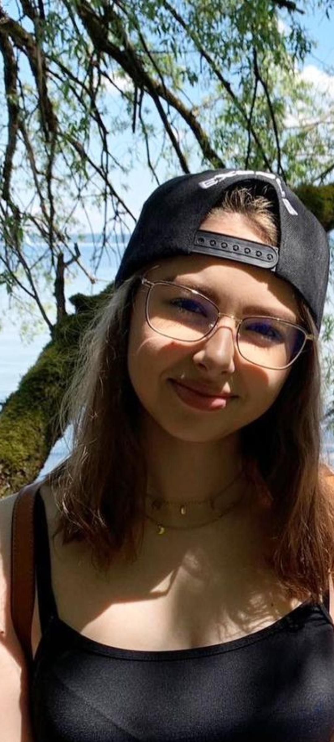 Wie findet ihr sie | Scrolller