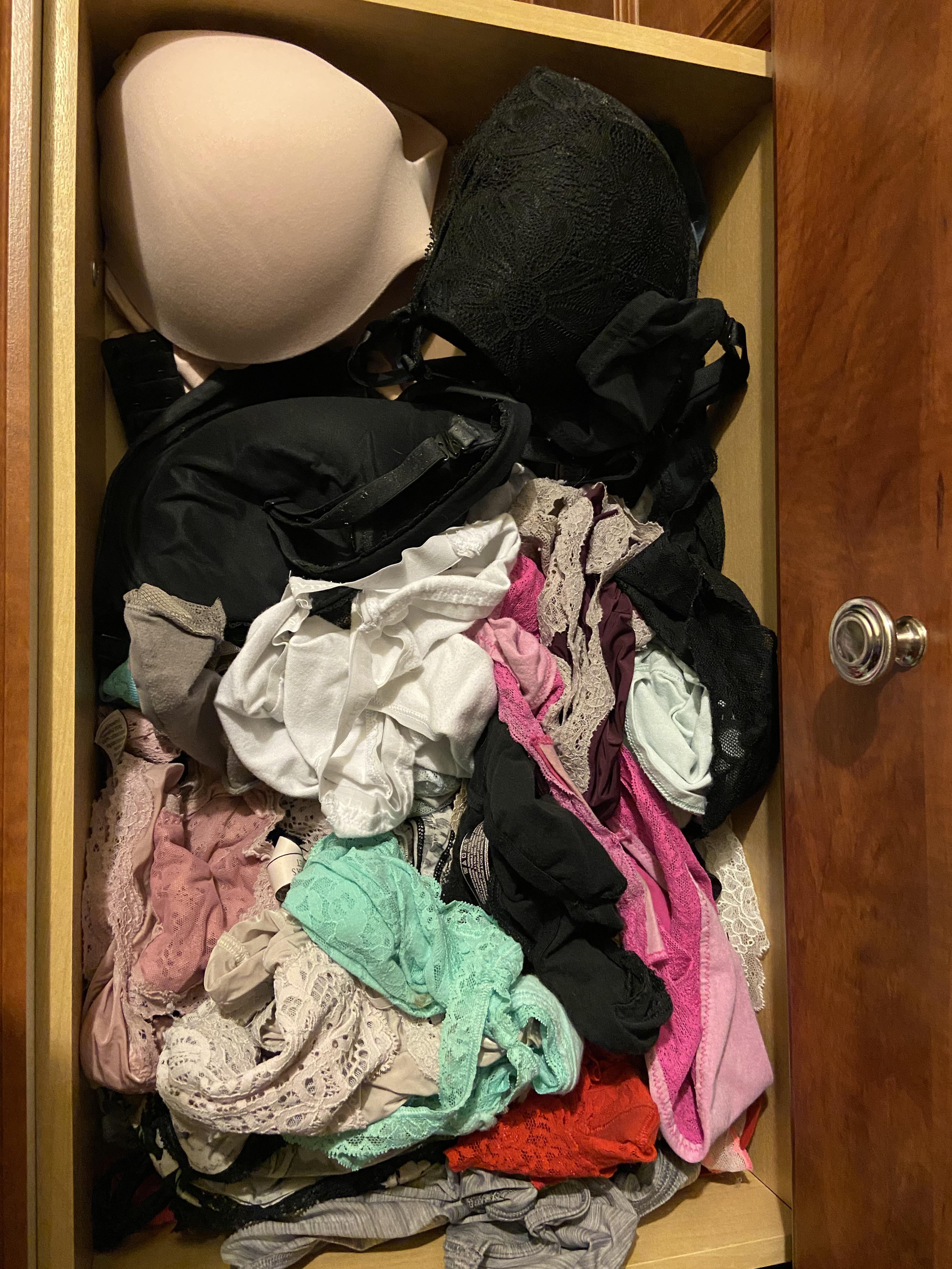 Wife’s drawer | Scrolller